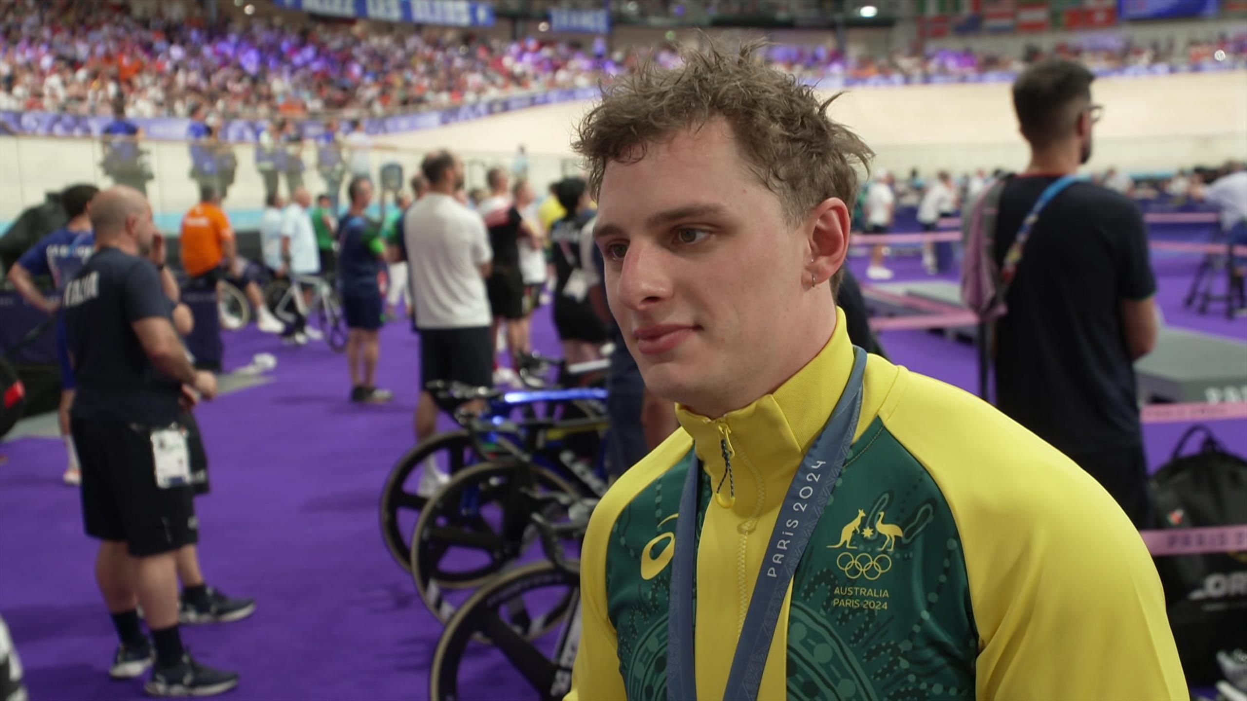 Matthew Richardson pulls off not one but TWO backflips to celebrate ...