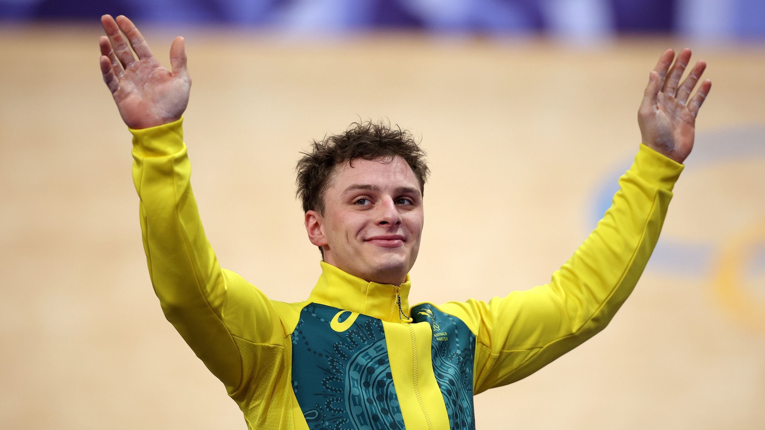 Matt Richardson 'packs up entire life' as he switches nationality from ...