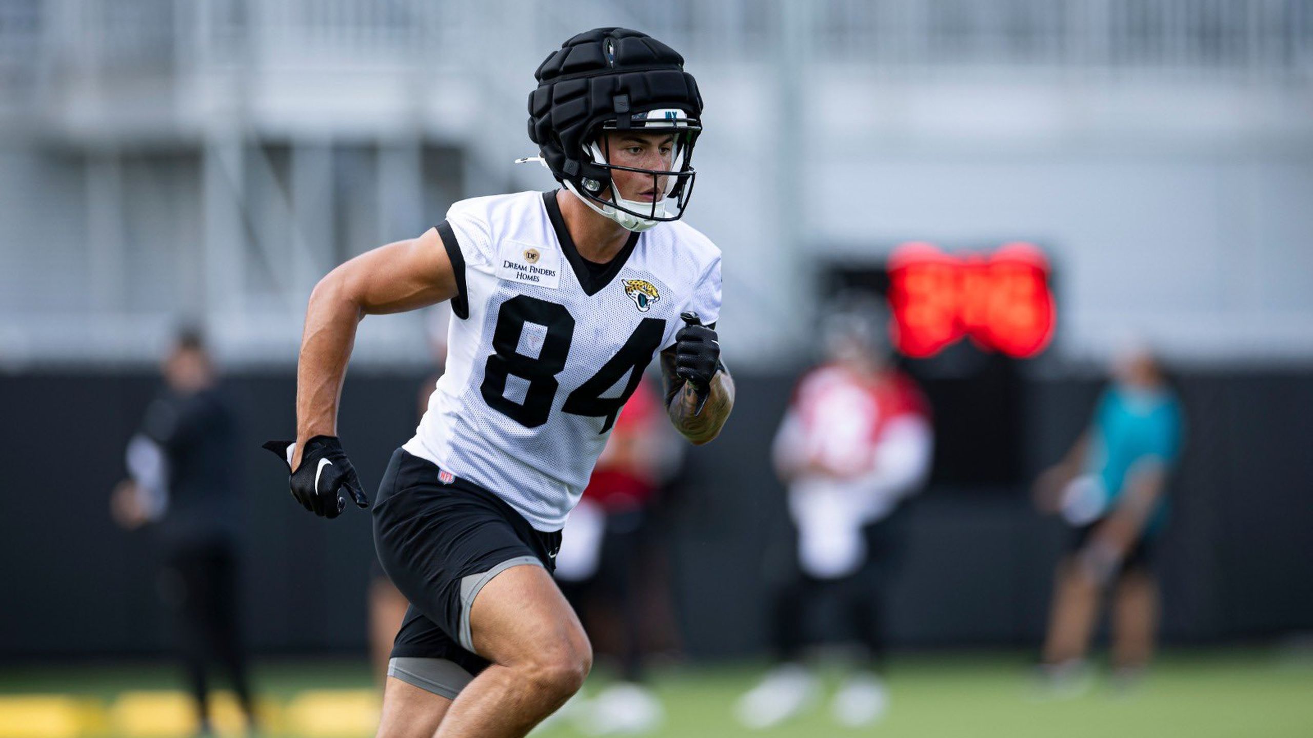 Louis Rees-Zammit: First season in NFL 'a learning year' after ...