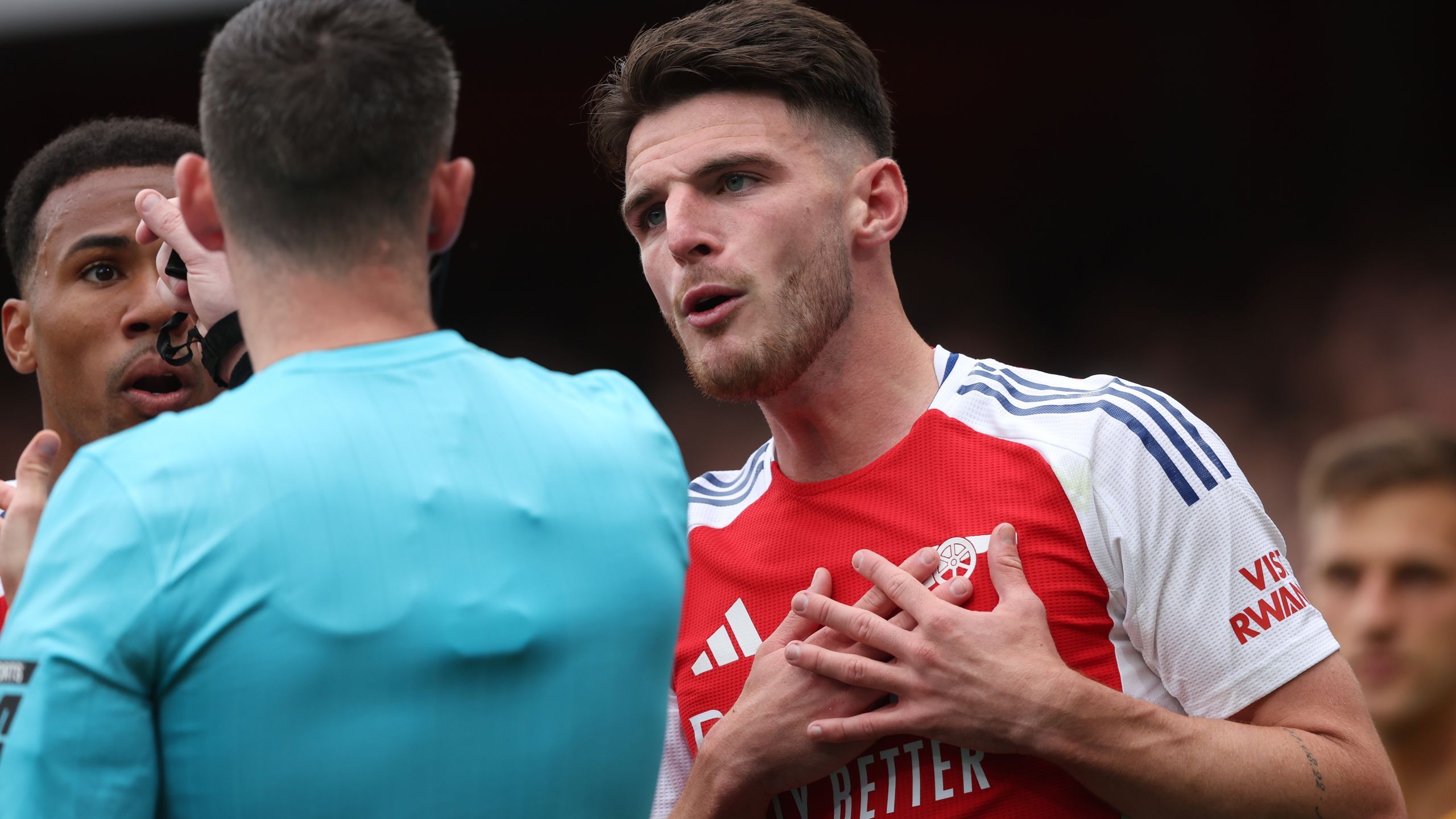 Martin Keown and Peter Crouch left baffled by controversial Declan Rice ...