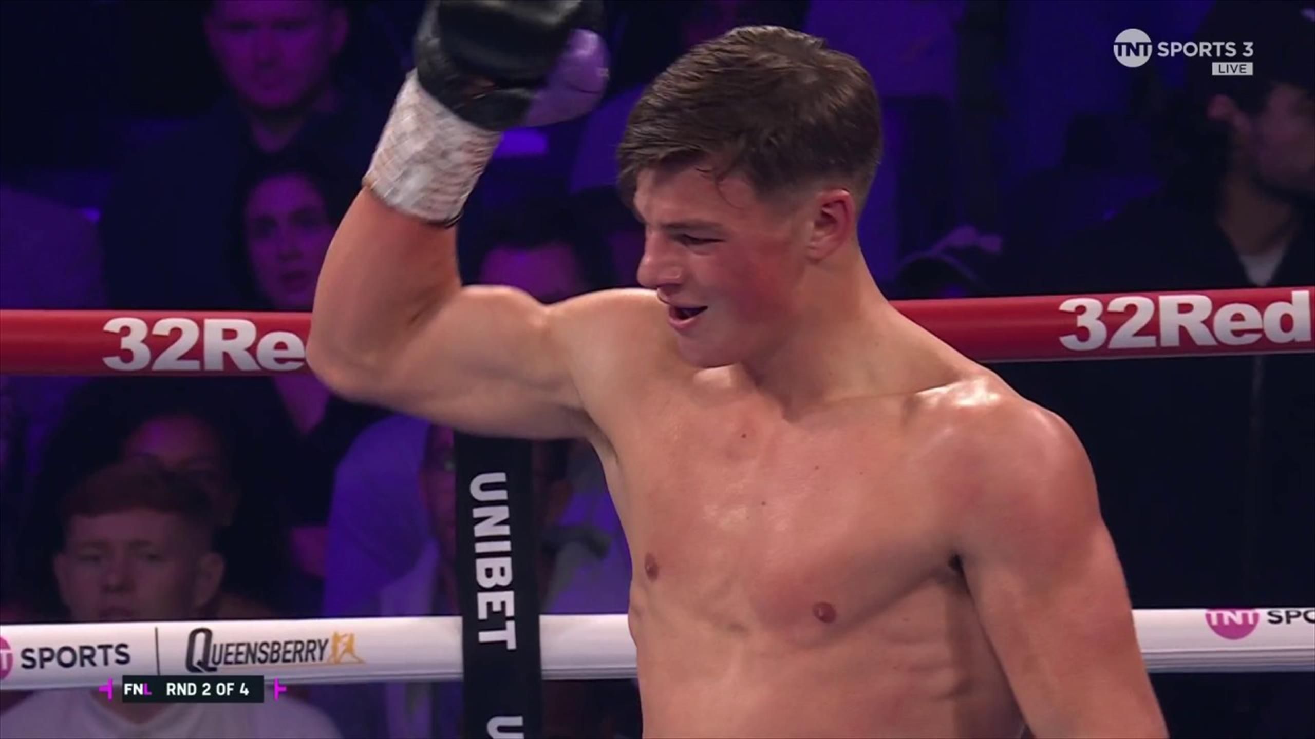 Lloyd Farrington stops Jesus Lobeto in York Hall opener with brutal flurry of punches in second ...