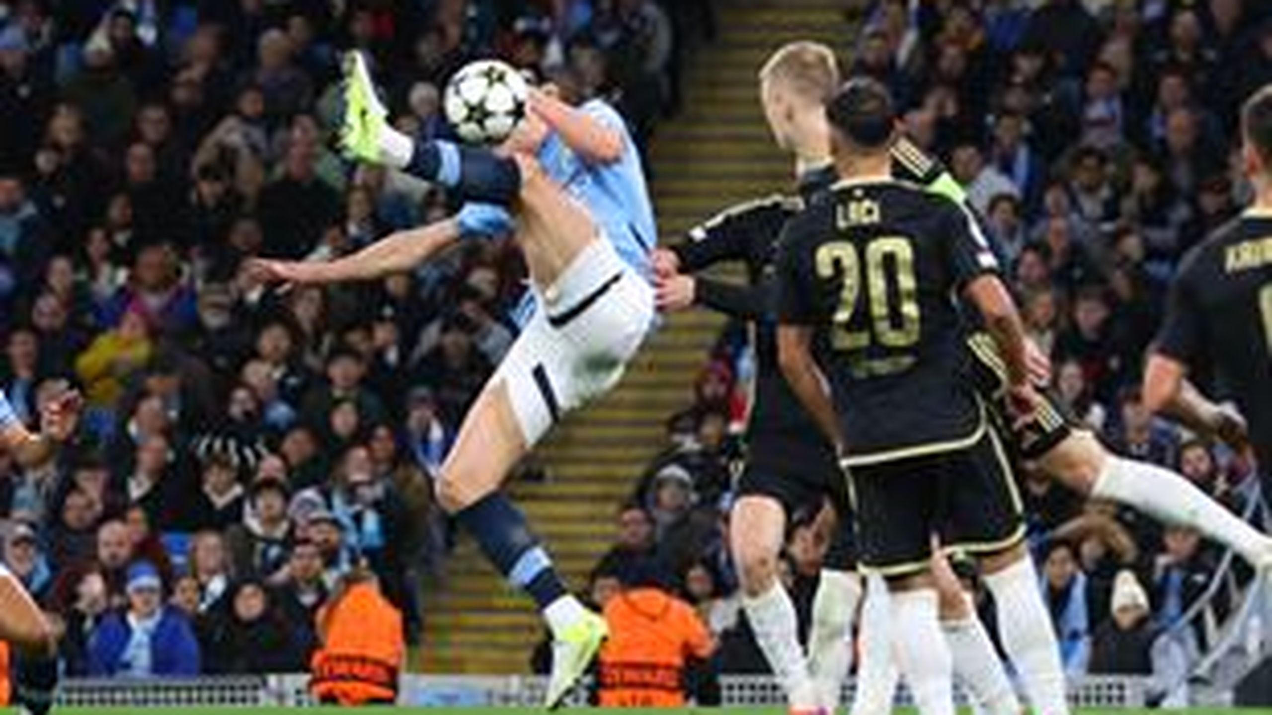 Erling Haaland scores 'kung-fu' backheel volley to double City’s ...