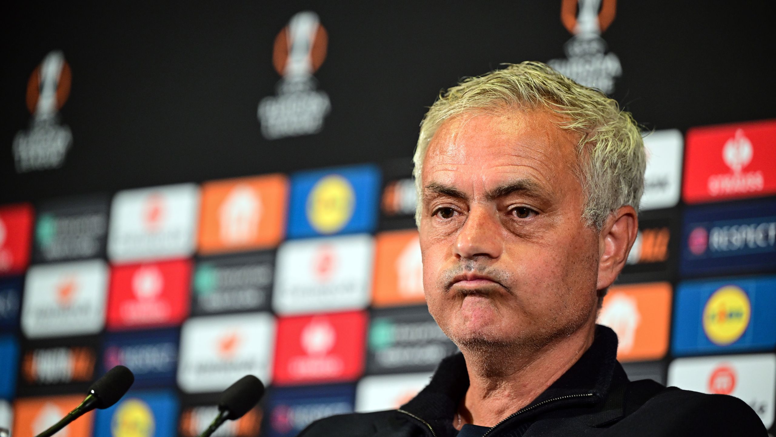 Jose Mourinho: Fenerbahce manager 'ready to go' to 'any club in England ...