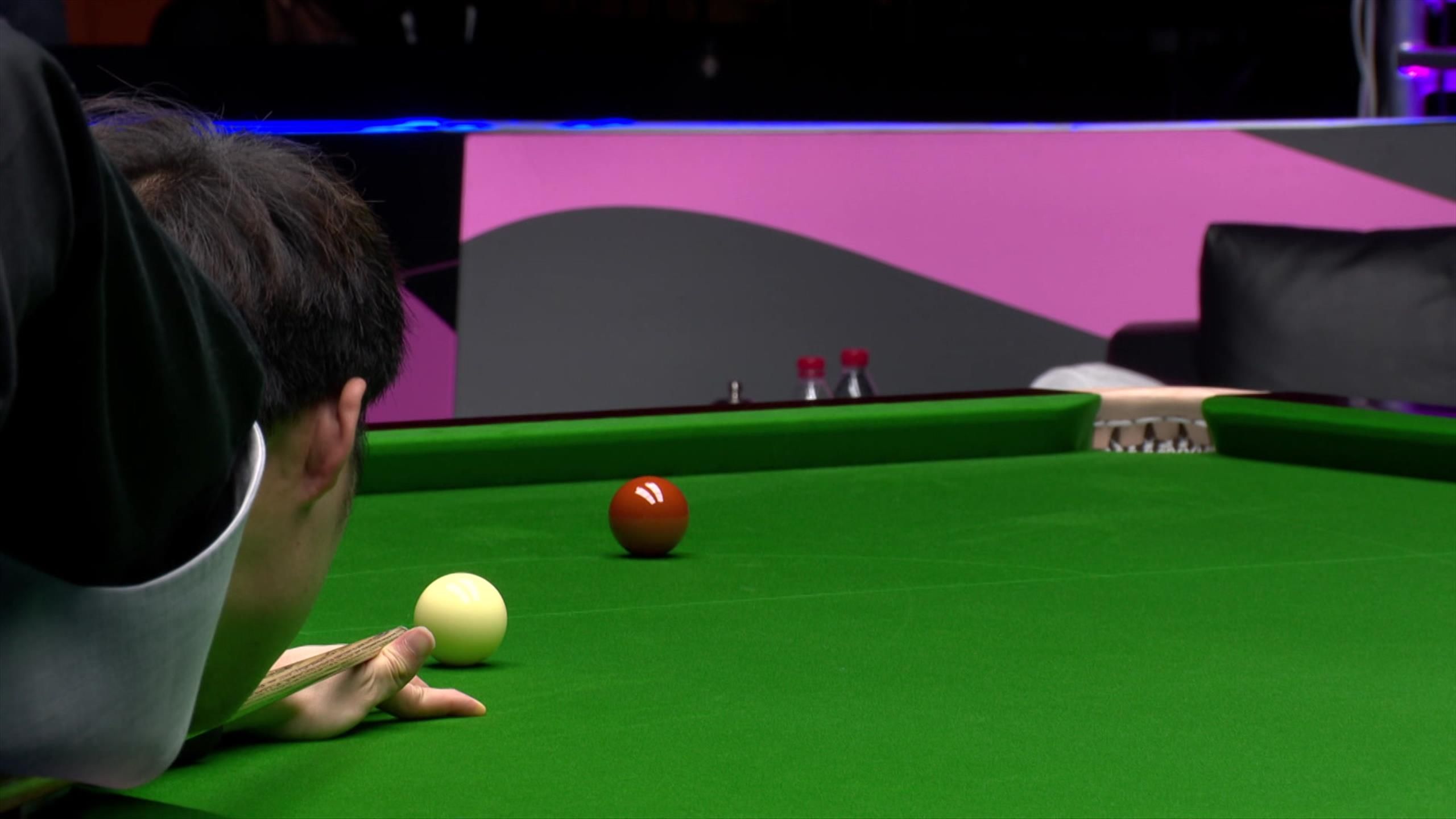 Xu Si with back-to-back centuries against Ding Junhui in International ...