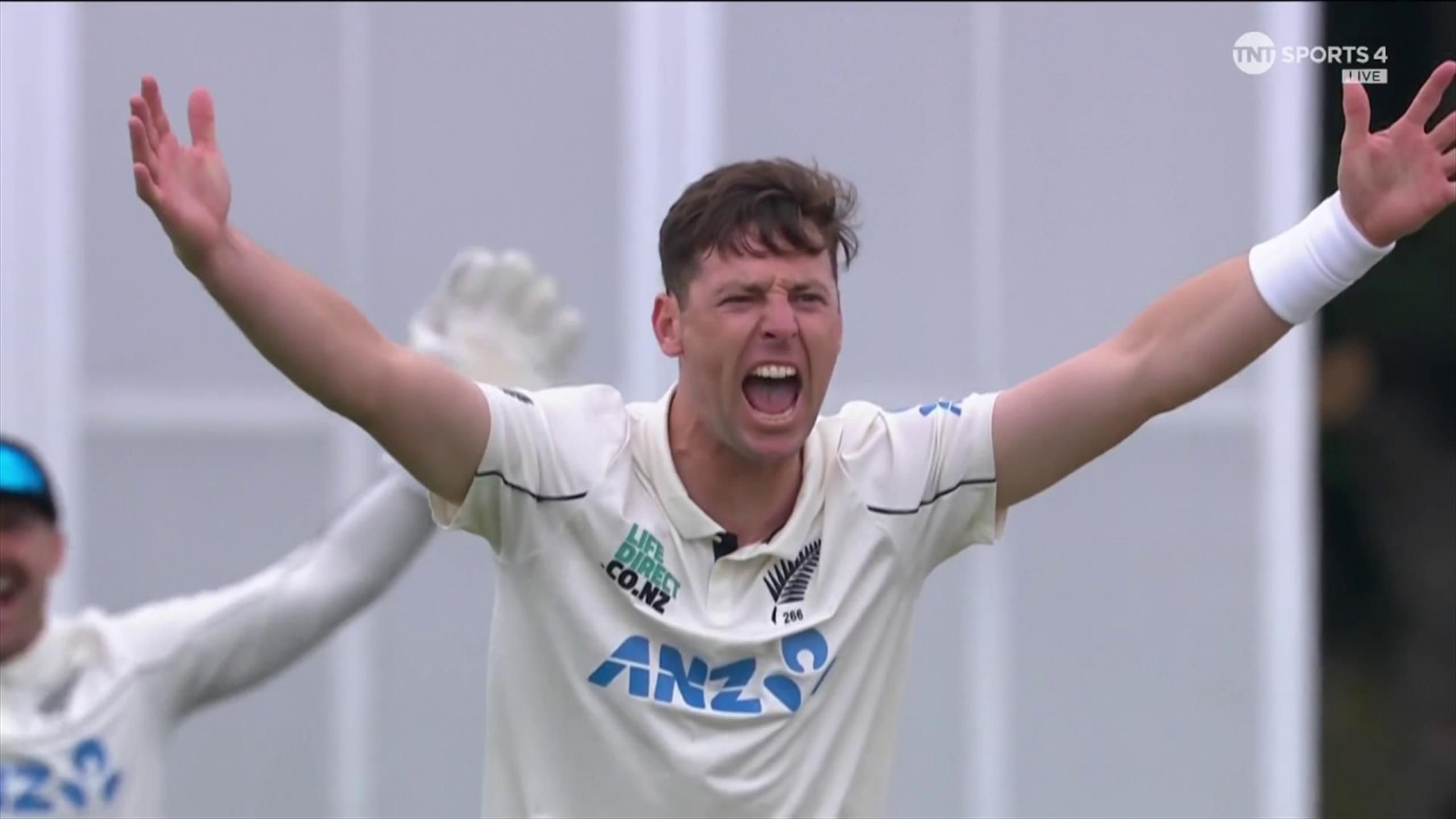 Zak Crawley falls for duck to Matt Henry as England lose first wicket ...