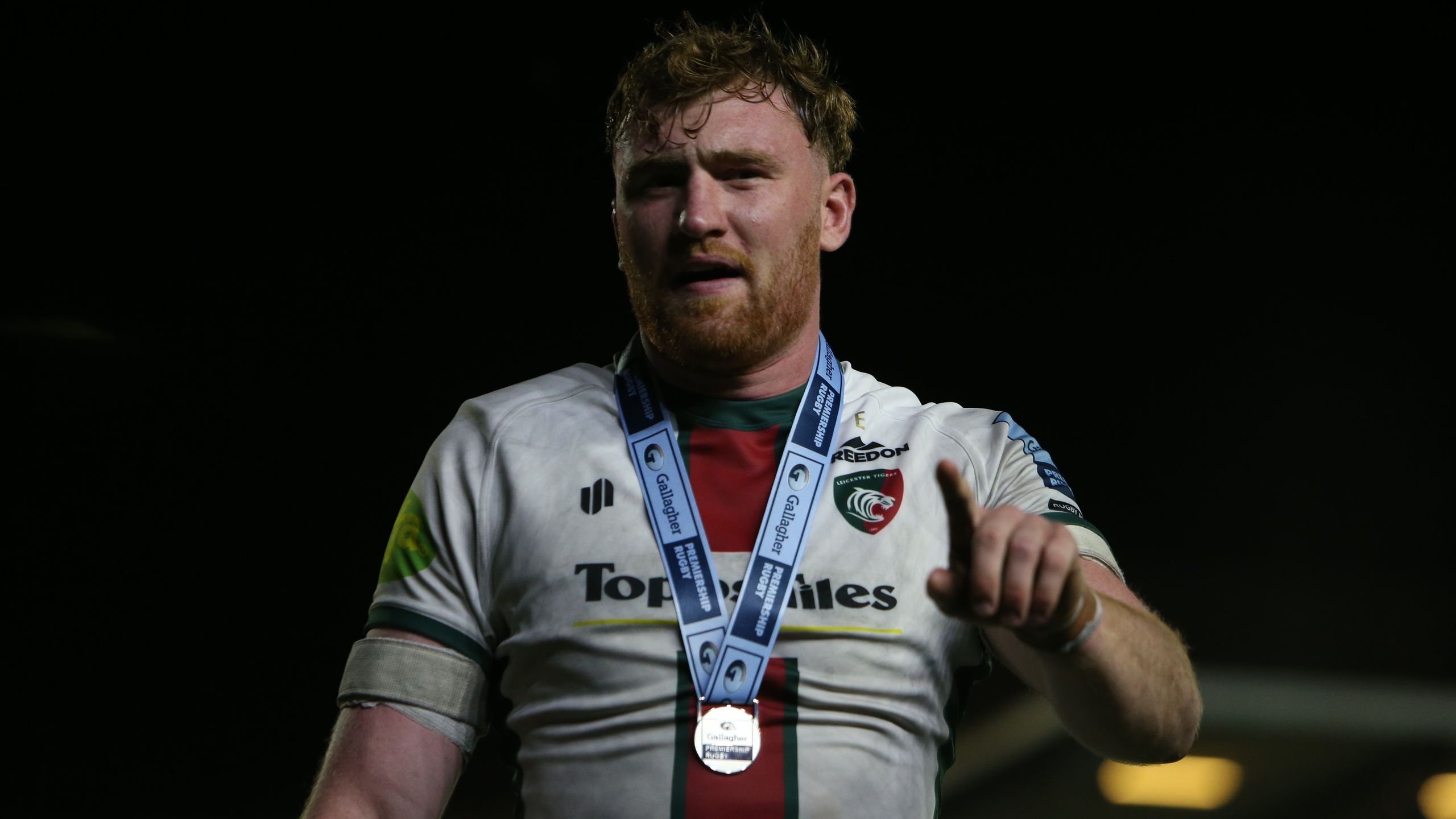 Ollie Chessum pens new contract with Leicester Tigers, continues ...