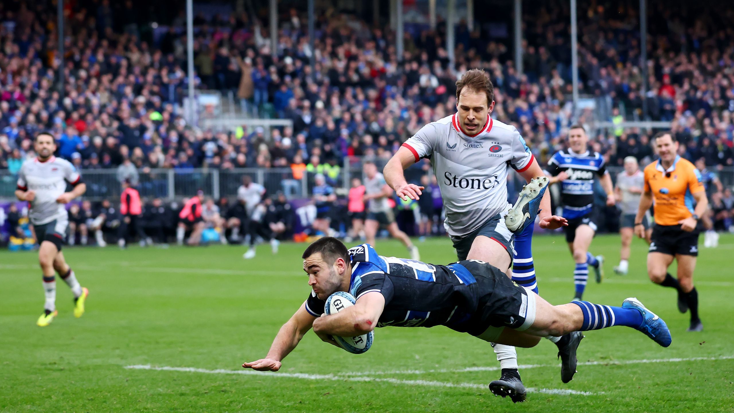 Gallagher Premiership: Bath remain top of table with record 68-10 ...