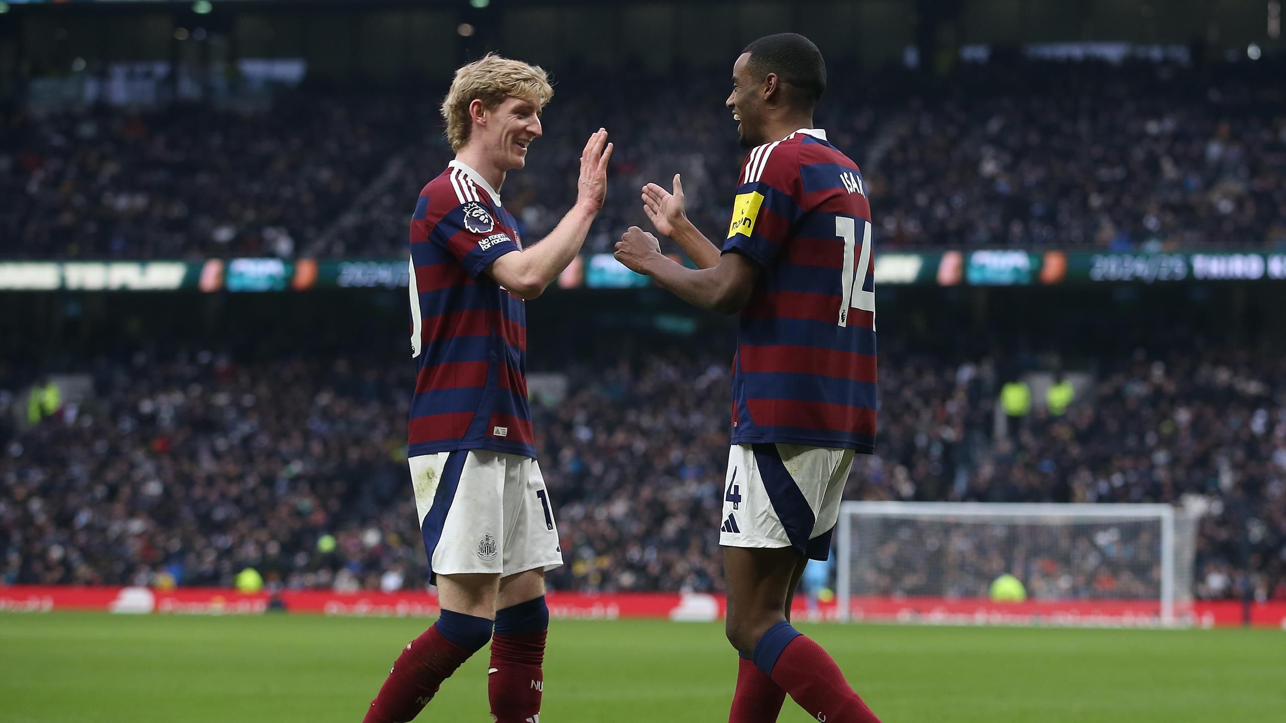Tottenham 1-2 Newcastle United - Anthony Gordon and Alexander Isak keep ...