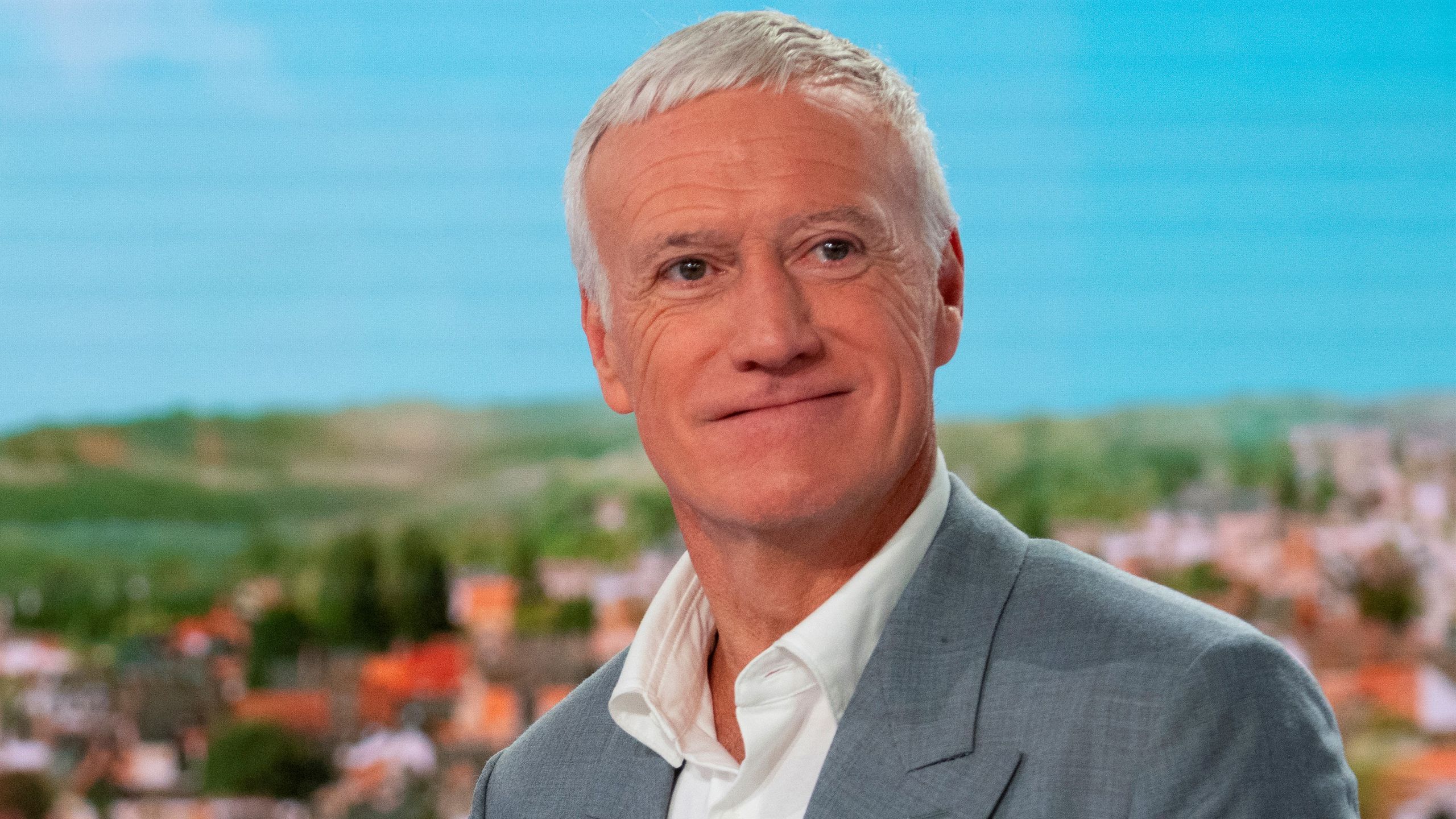 Didier Deschamps confirms he will step down as France coach after 2026 ...