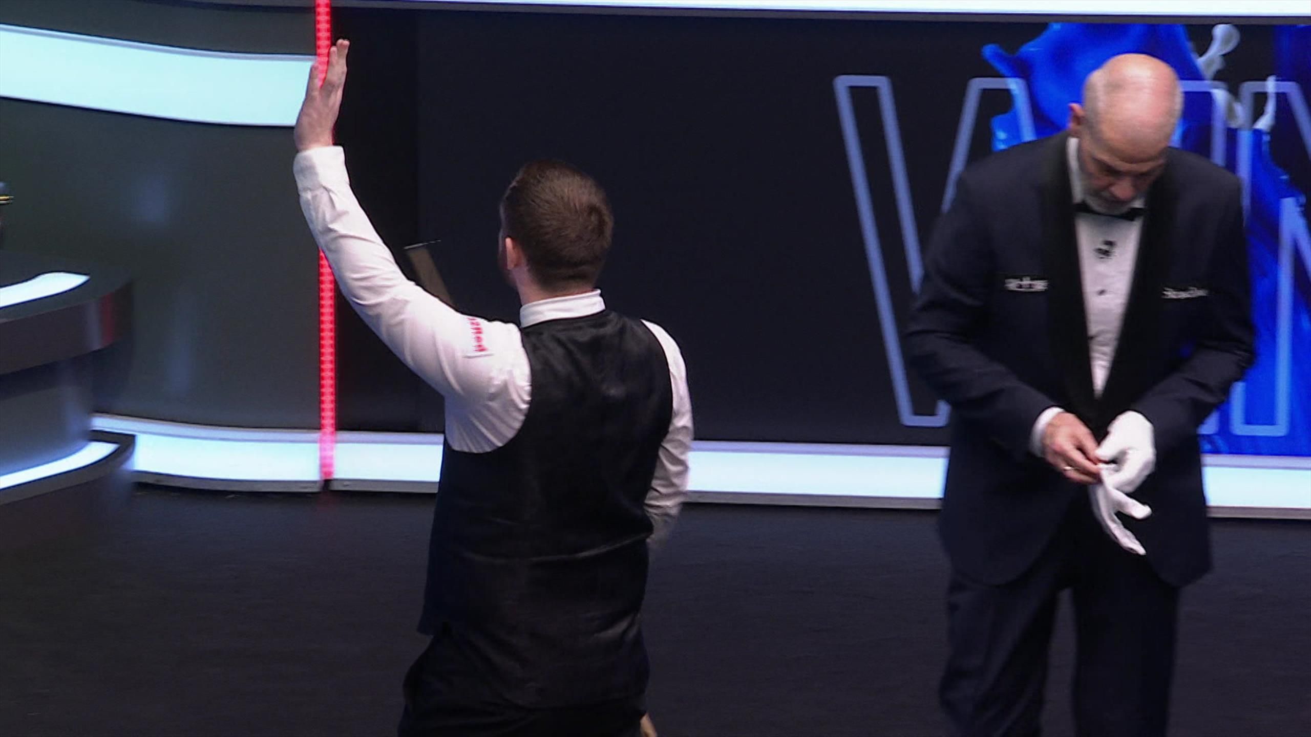 Masters 2025: Mark Allen clinches win over Mark Selby to move into semi ...