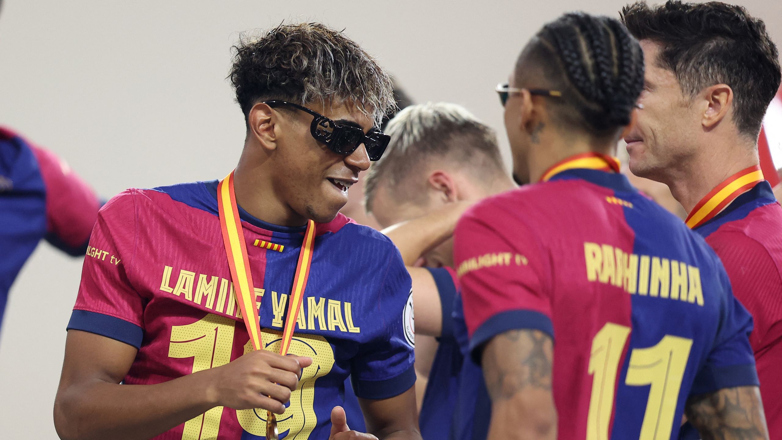 How Lamine Yamal-fuelled Barcelona are coping with chaos in bid for ...