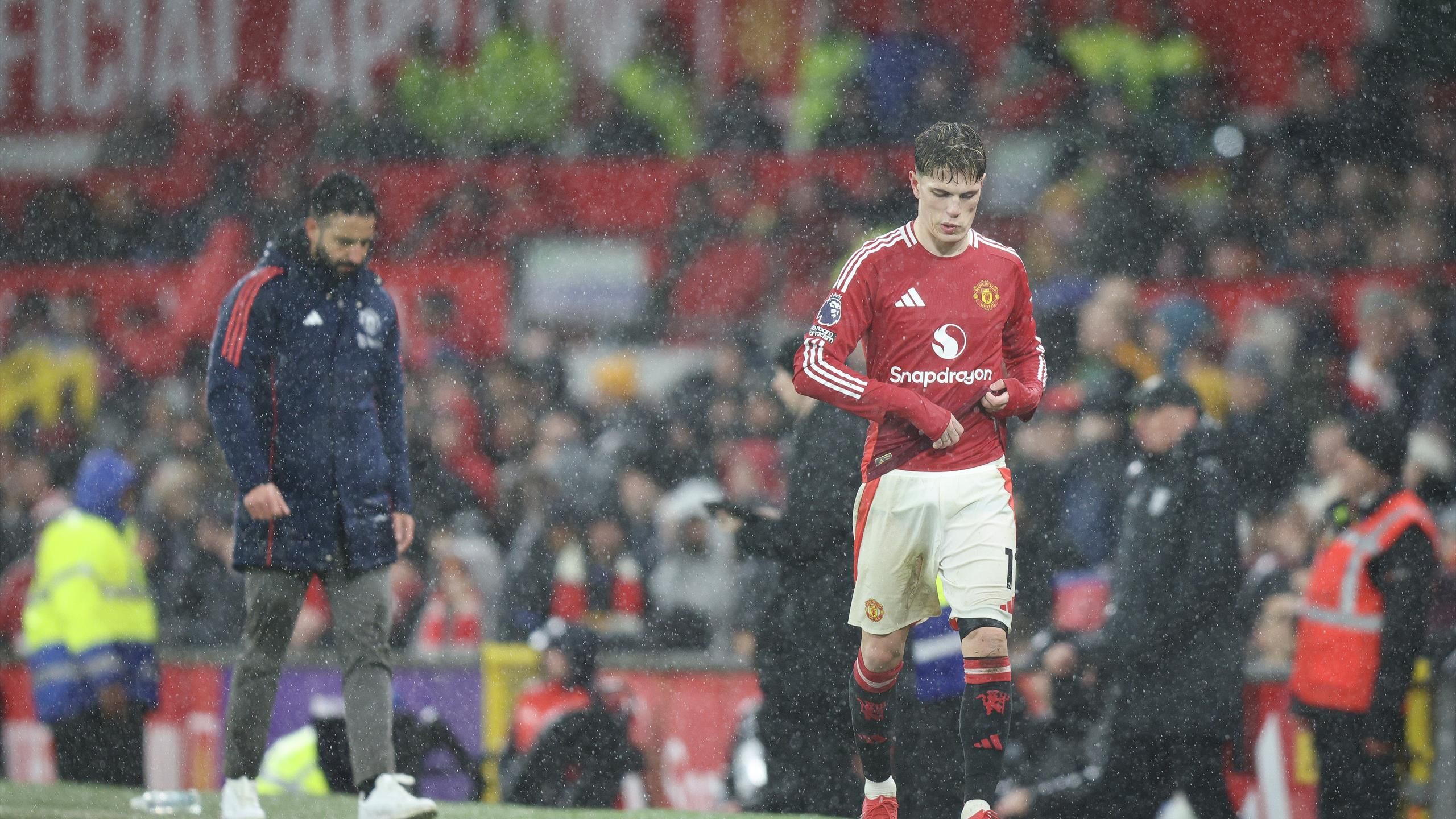 Ruben Amorim: Manchester United boss to speak to Alejandro Garnacho after substitution reaction ...