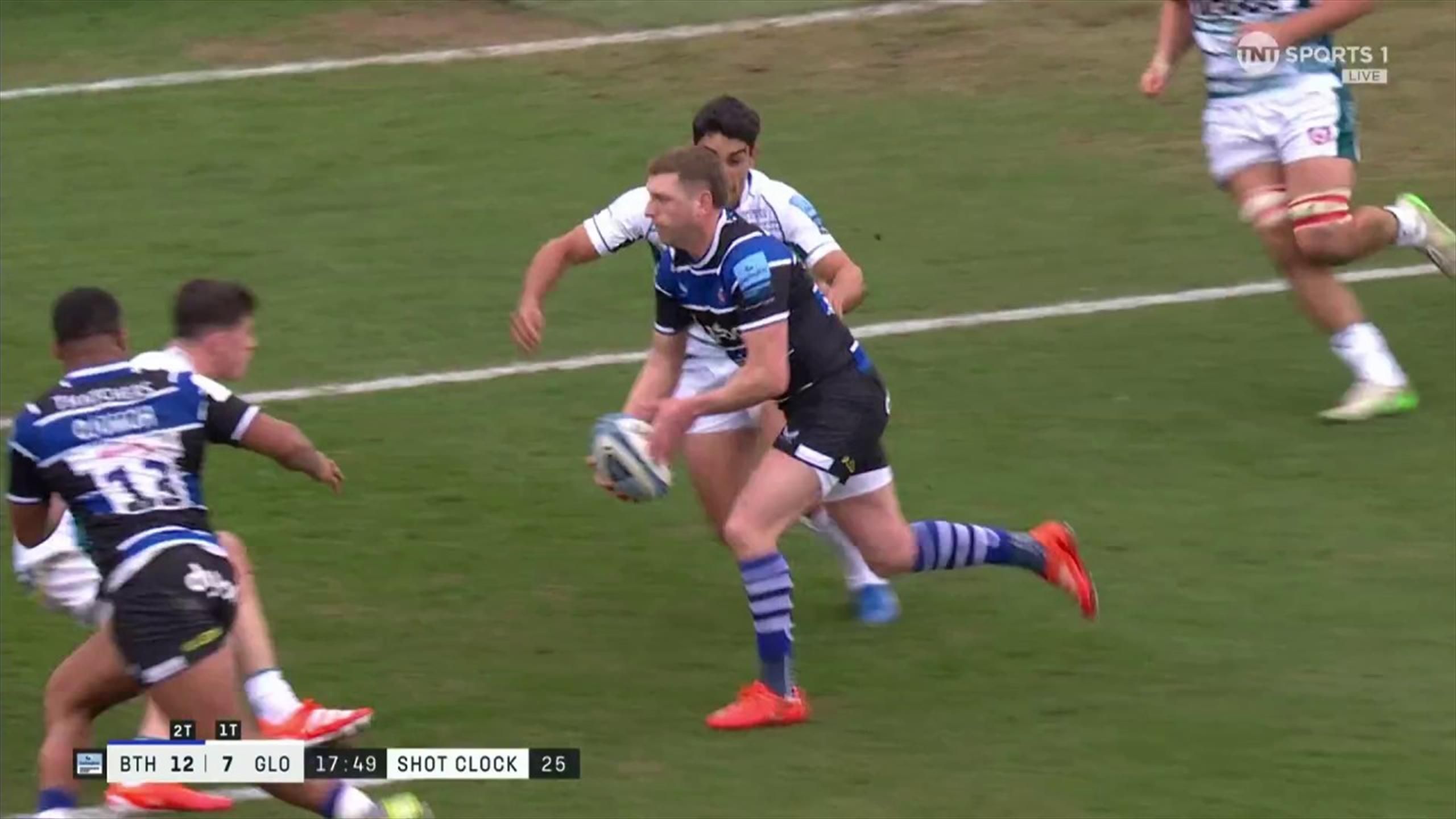 ‘A master at the gain line’ – ‘Glorious’ hands by Finn Russell sets up ...