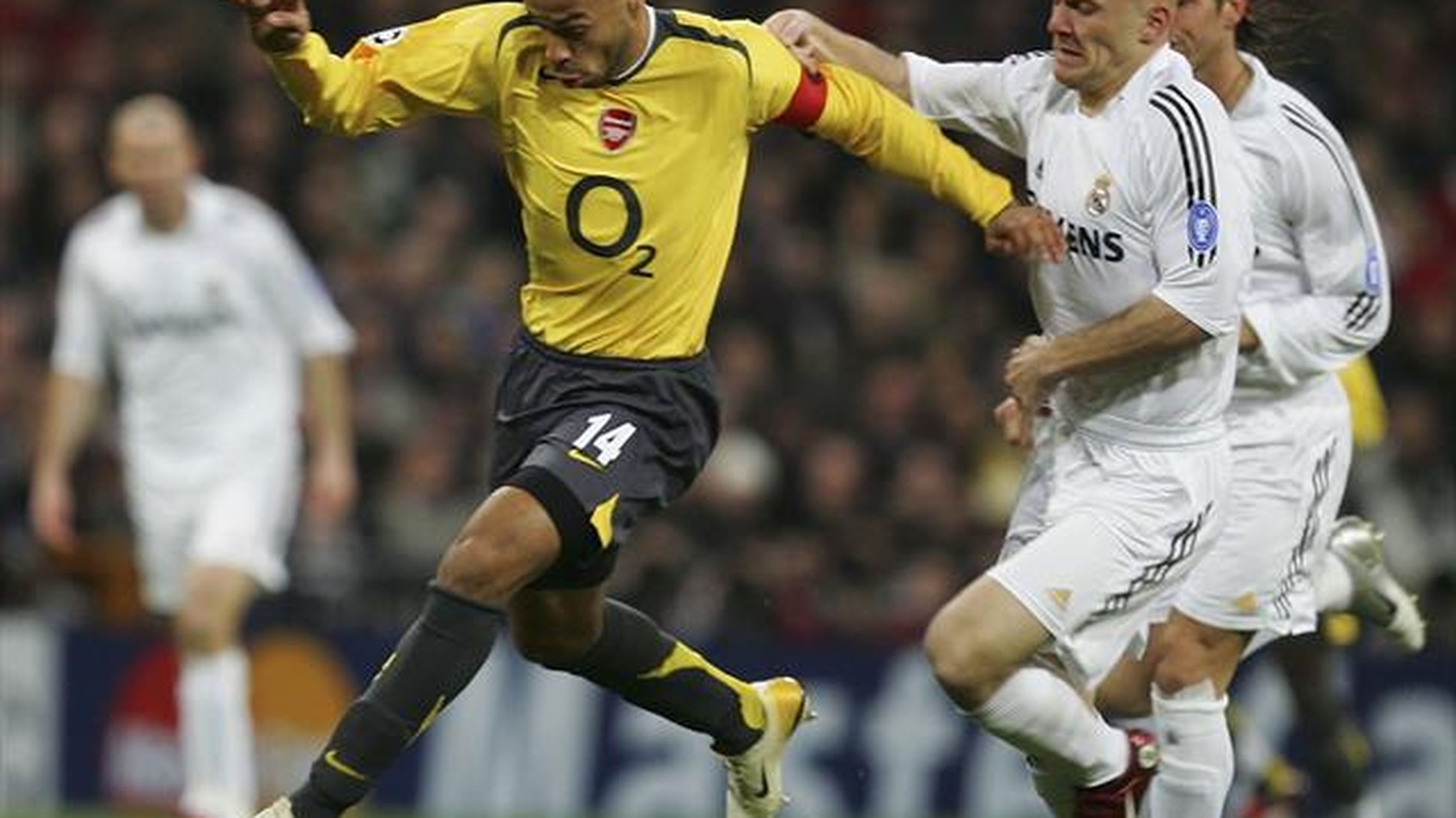 Flashback: Thierry Henry burns Sergio Ramos, Roberto Carlos to run down ...