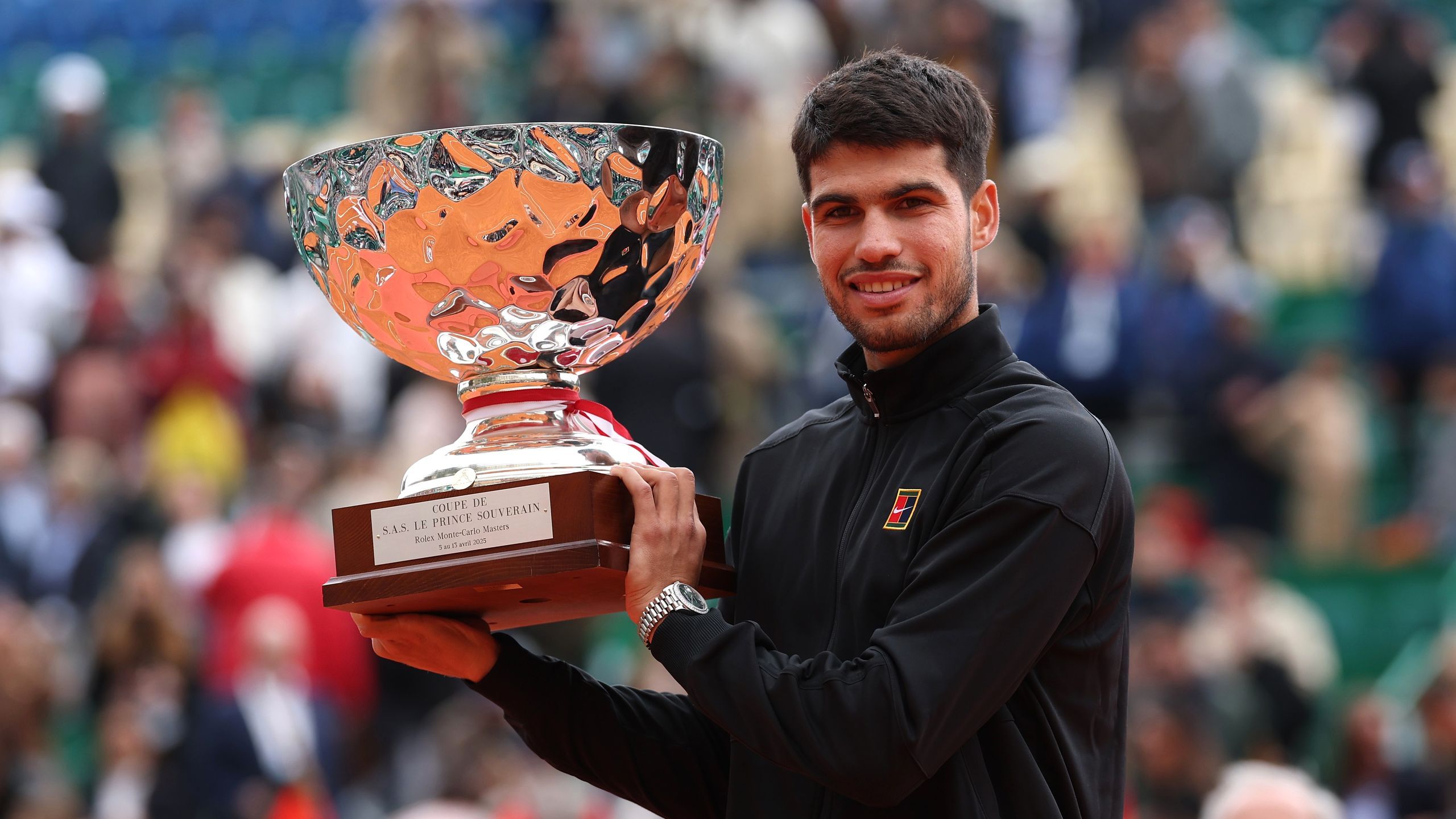 Carlos Alcaraz beats Lorenzo Musetti in three sets to win Monte Carlo ...