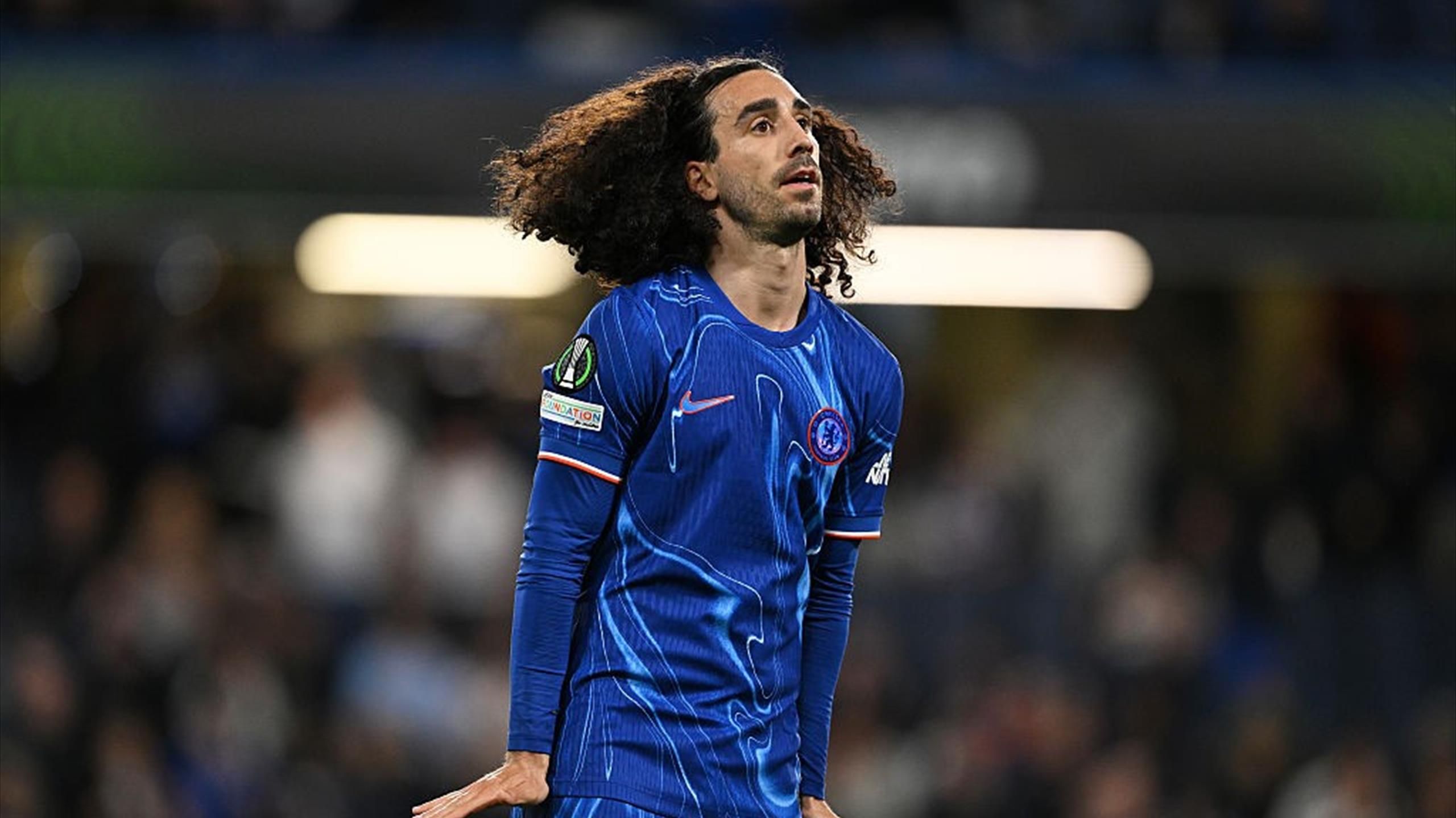 Jadon Sancho tees up Marc Cucurella as Chelsea level - Football video ...