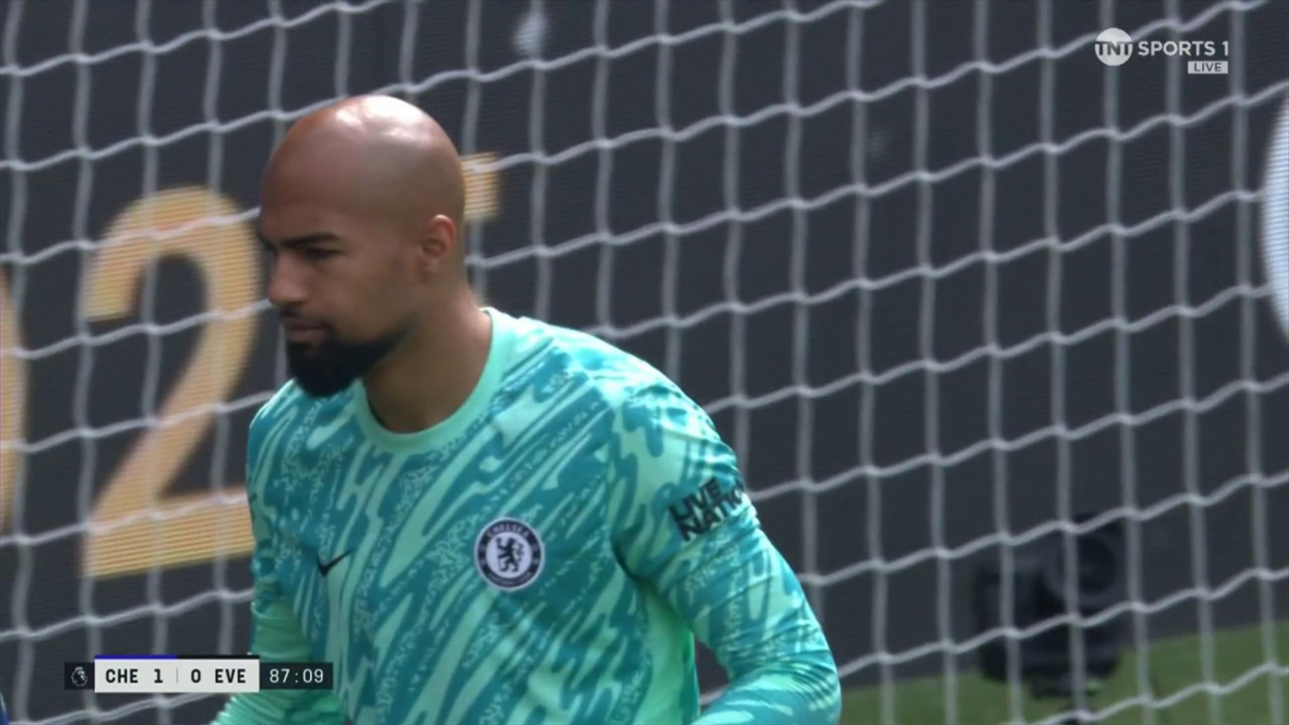Chelsea goalkeeper Robert Sanchez pulls off ‘quite brilliant’ save to ...