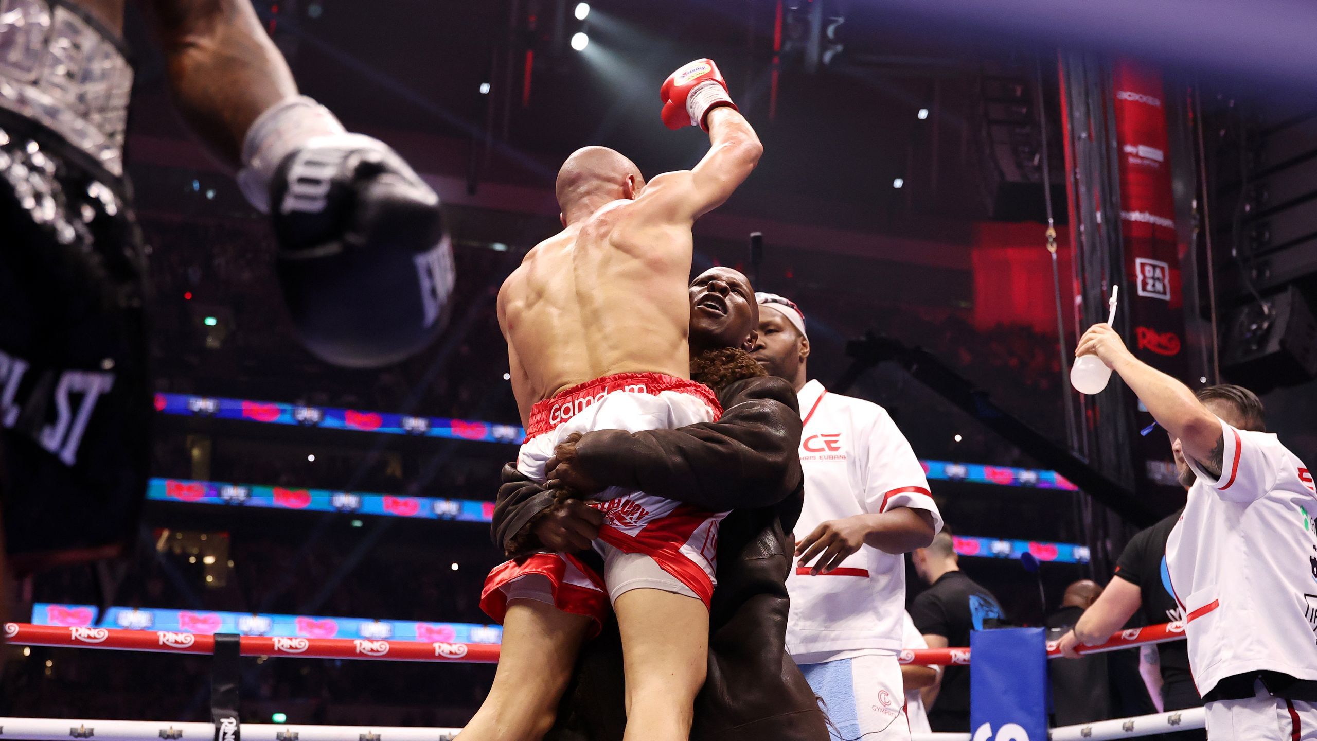 Chris Eubank Jr v Conor Benn Recap - Eubank Jr wins decision against ...
