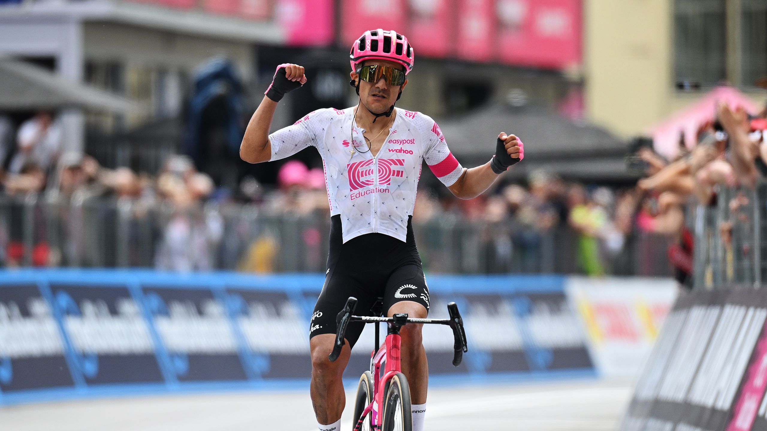Giro d'Italia 2025: Richard Carapaz storms to stellar solo win on Stage ...