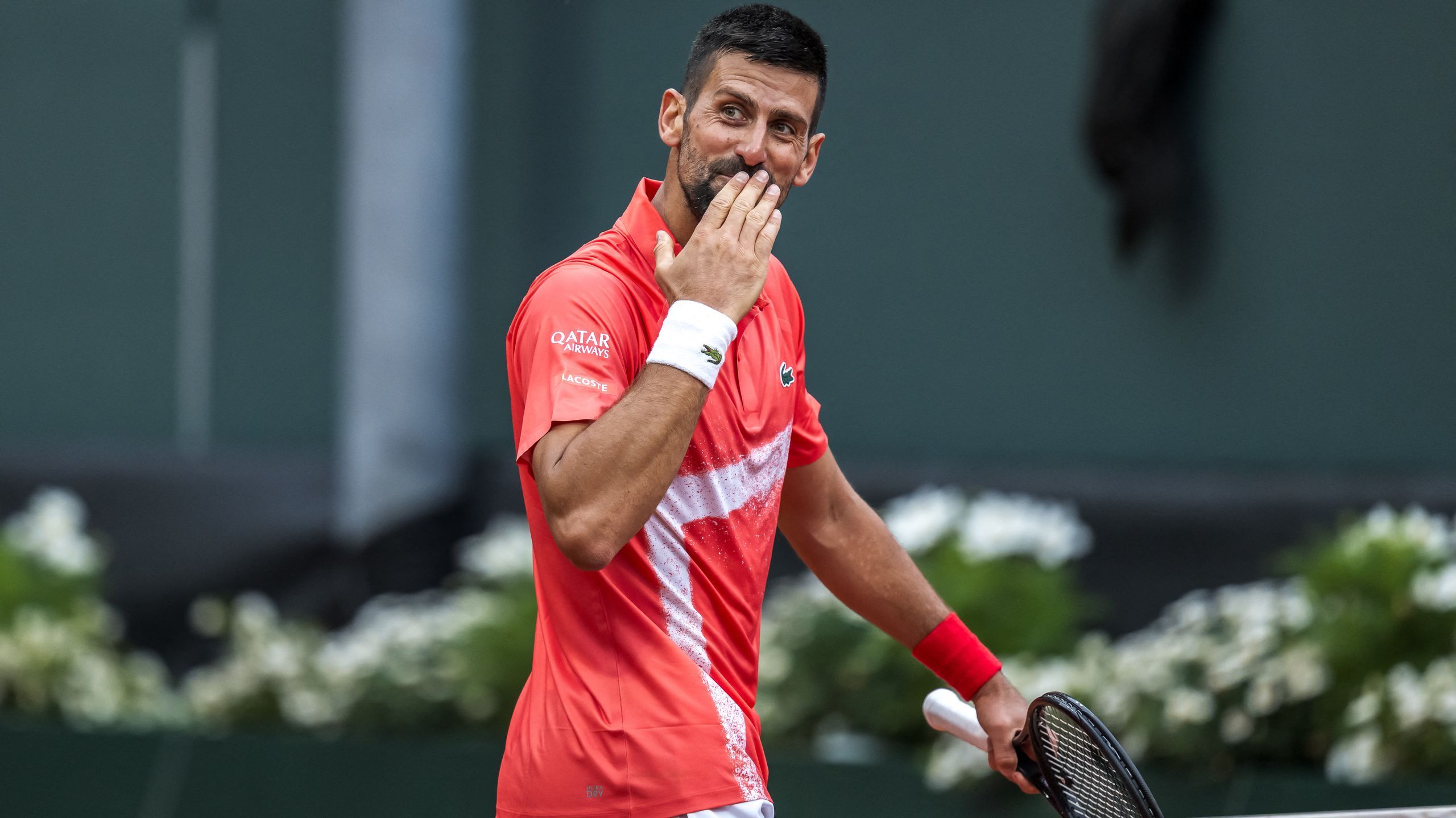 Racquet smash during win over Matteo Arnaldi helps Novak Djokovic 'find ...