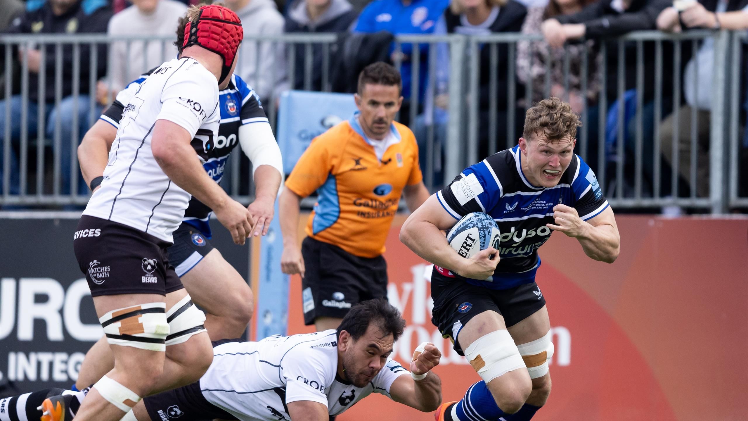 ‘Statement made!’ – Finn Russell picks out Ted Hill as Bristol Bears ...