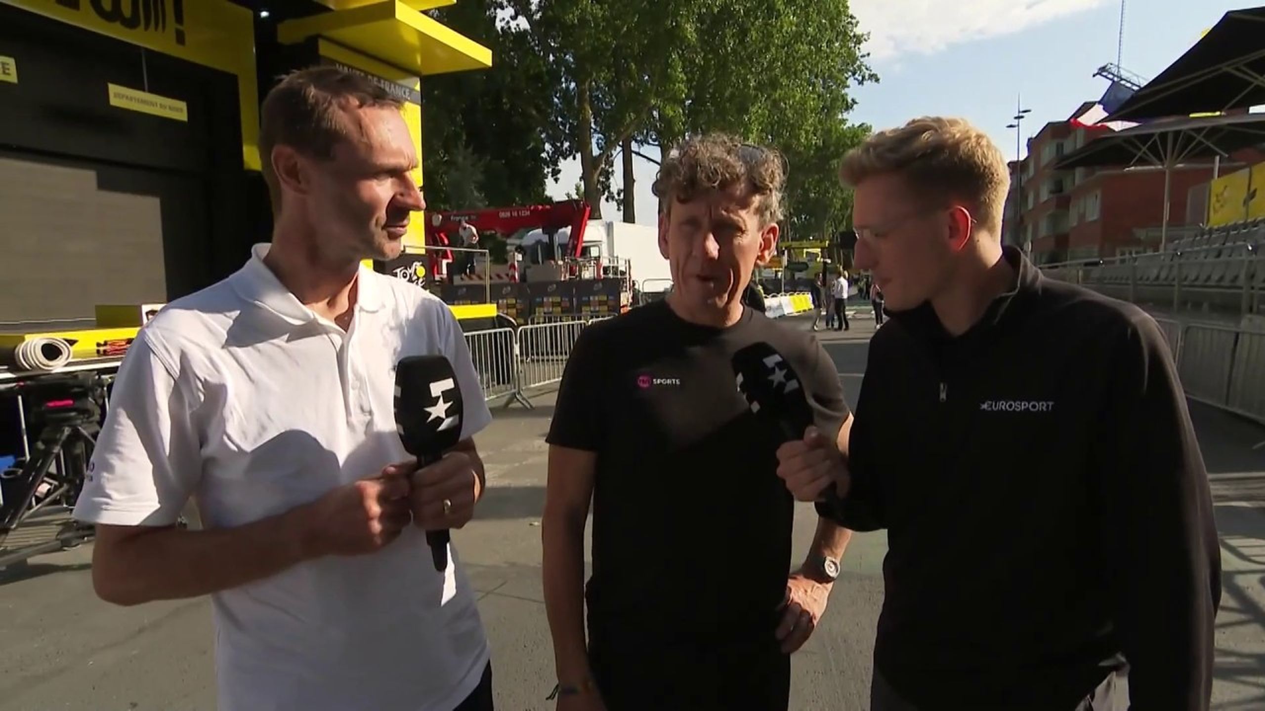 'Awful butterfly effect' caused Jasper Philipsen crash at 'explosive ...