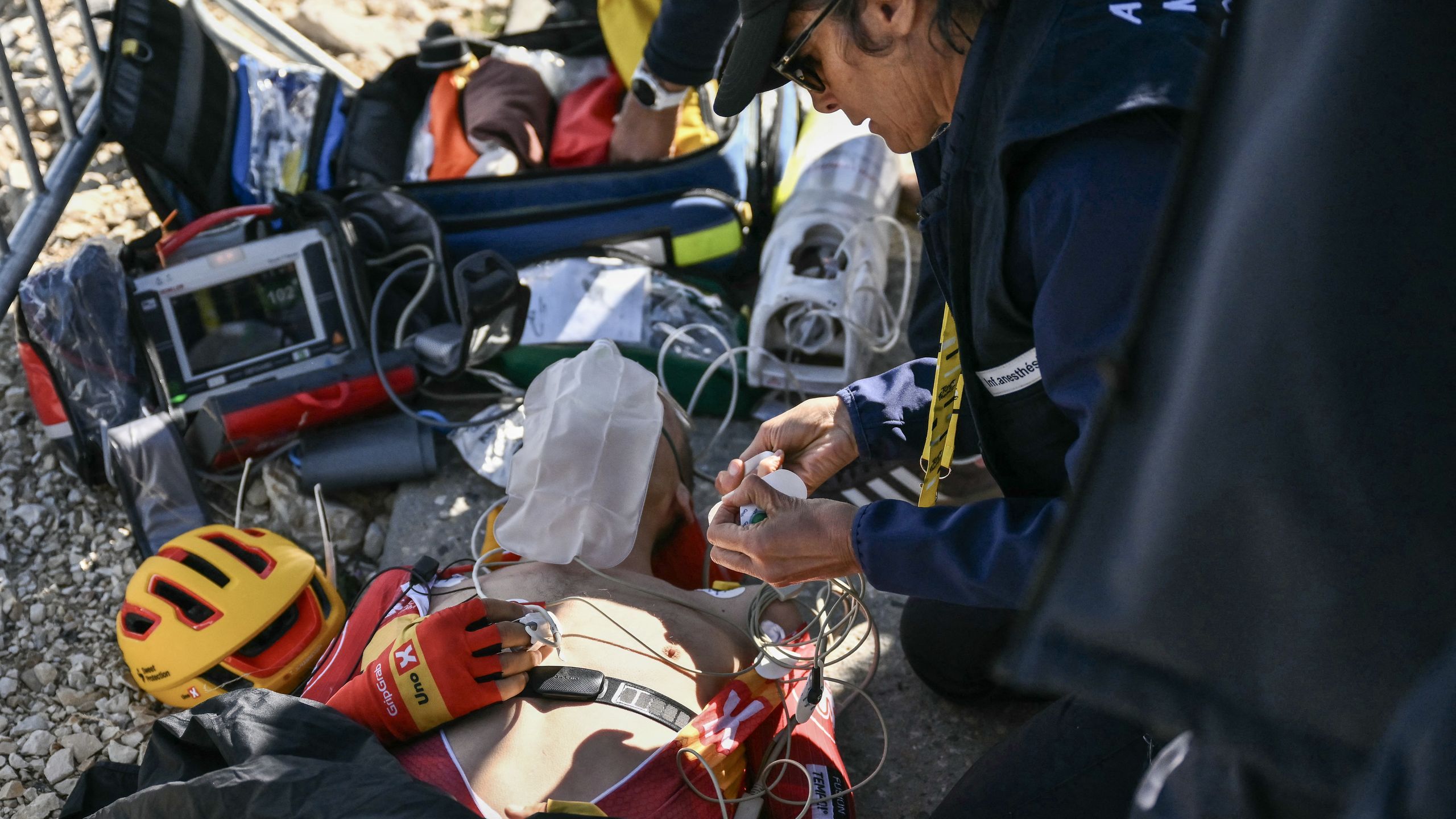 Tour de France 2025: Tobias Halland Johannessen taken to hospital after ...