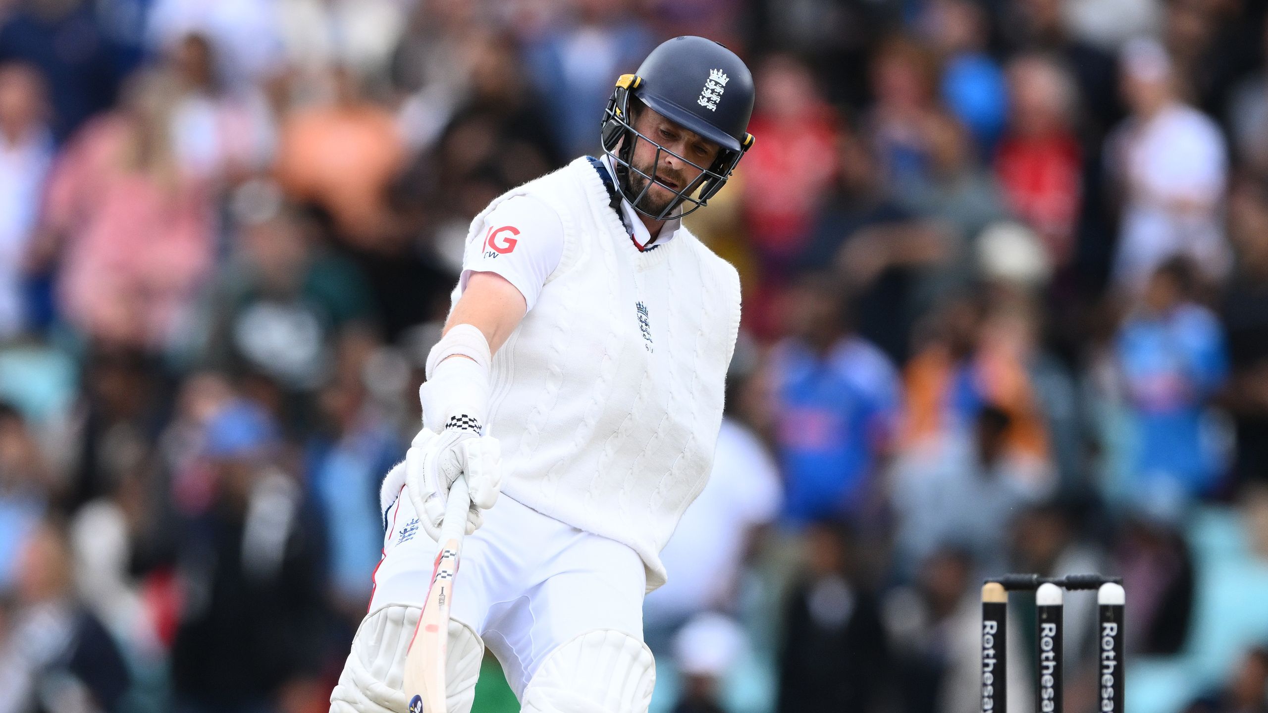 Chris Woakes gives encouraging injury update after dislocating shoulder ...