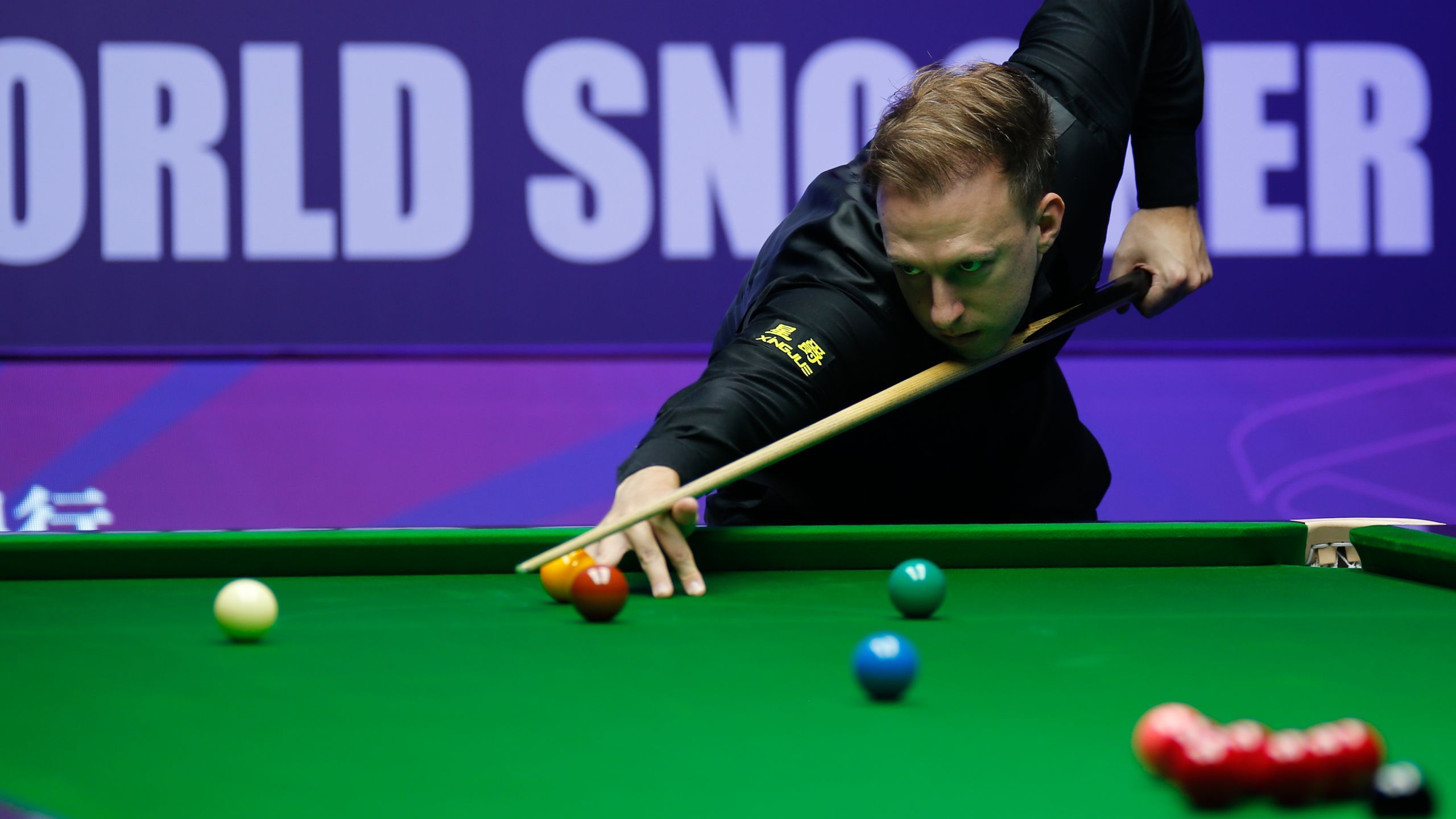 Watch: Judd Trump defies natural angles on snooker table with perfect ...