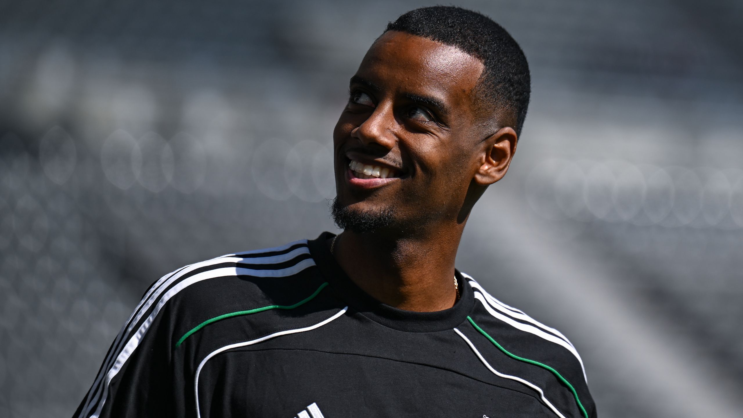 Liverpool agree British record £125 million fee with Newcastle United ...