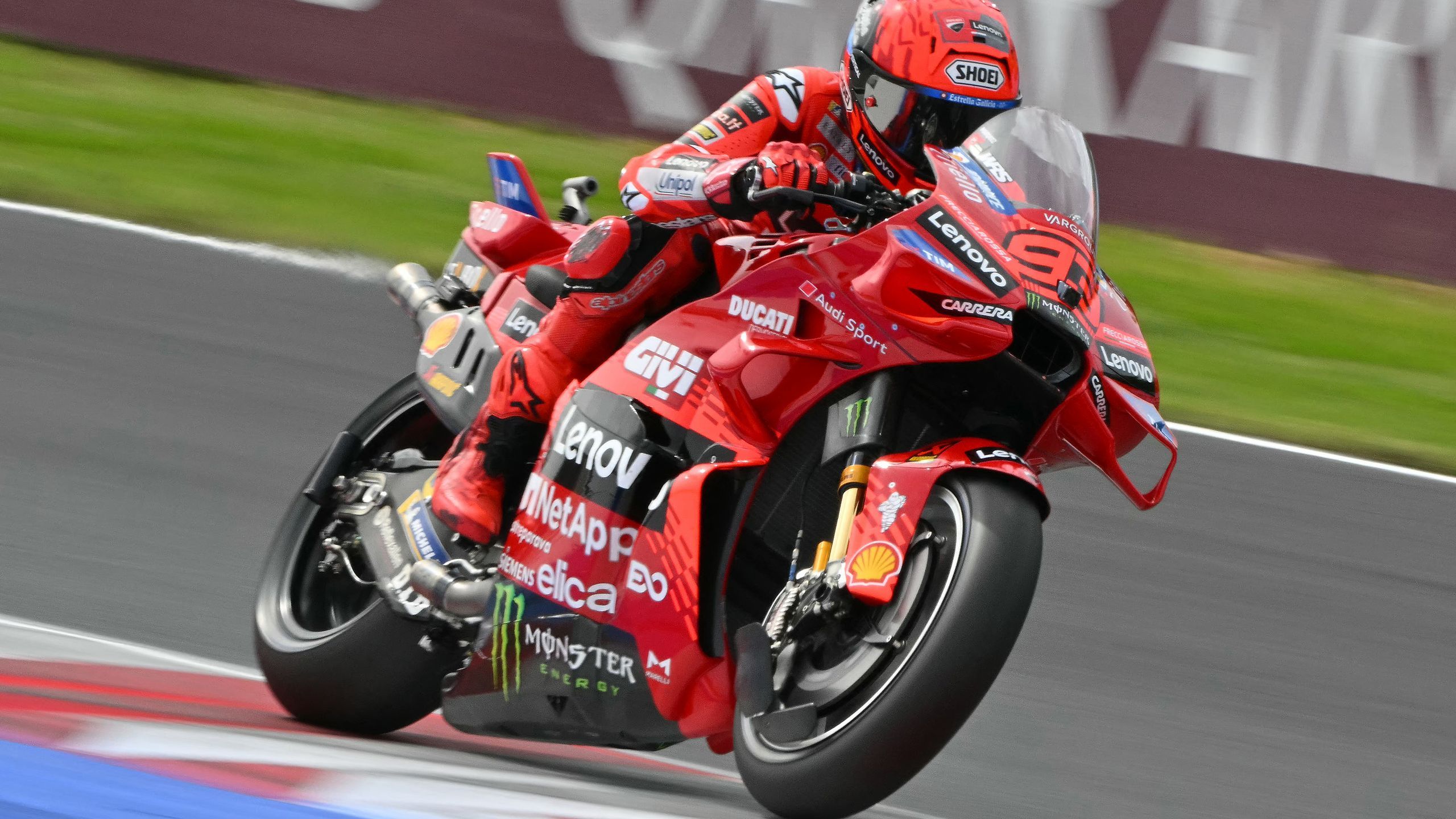 'Incredible victory' - Neil Hodgson praises Marc Marquez after beating ...