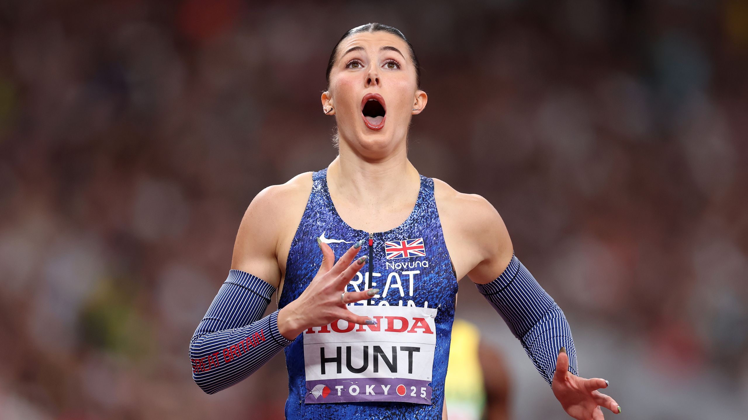 Amy Hunt claims silver in women's 200m as Melissa Jefferson-Wooden wins ...