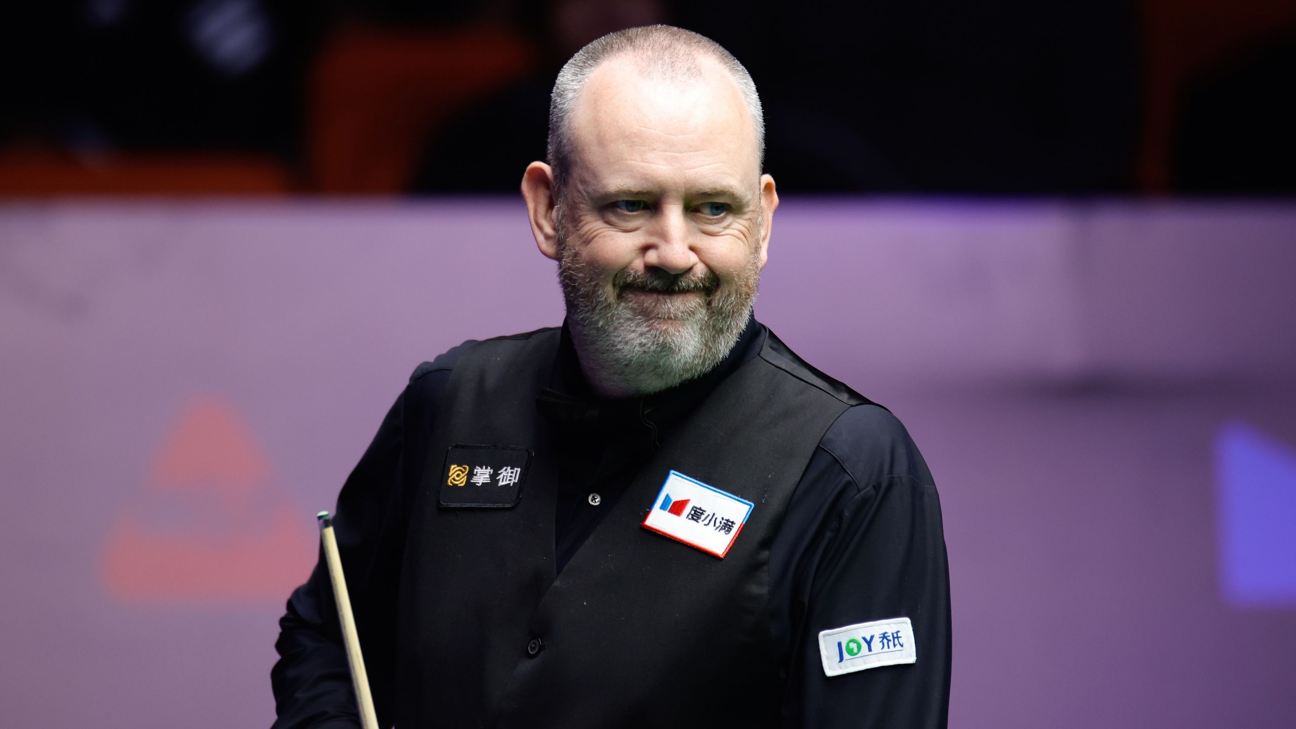 'Amazing' - Mark Williams celebrates UK Championship first-round win ...