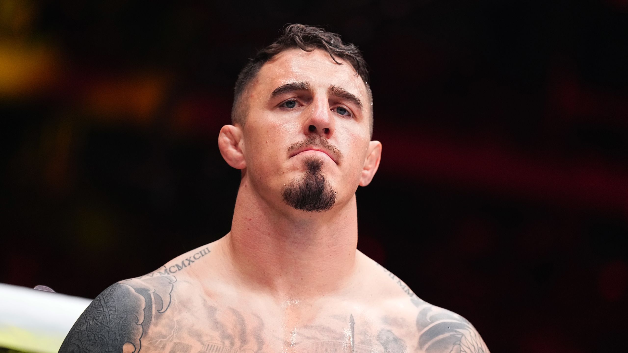 Undisputed heavyweight champion Tom Aspinall calls himself a ...