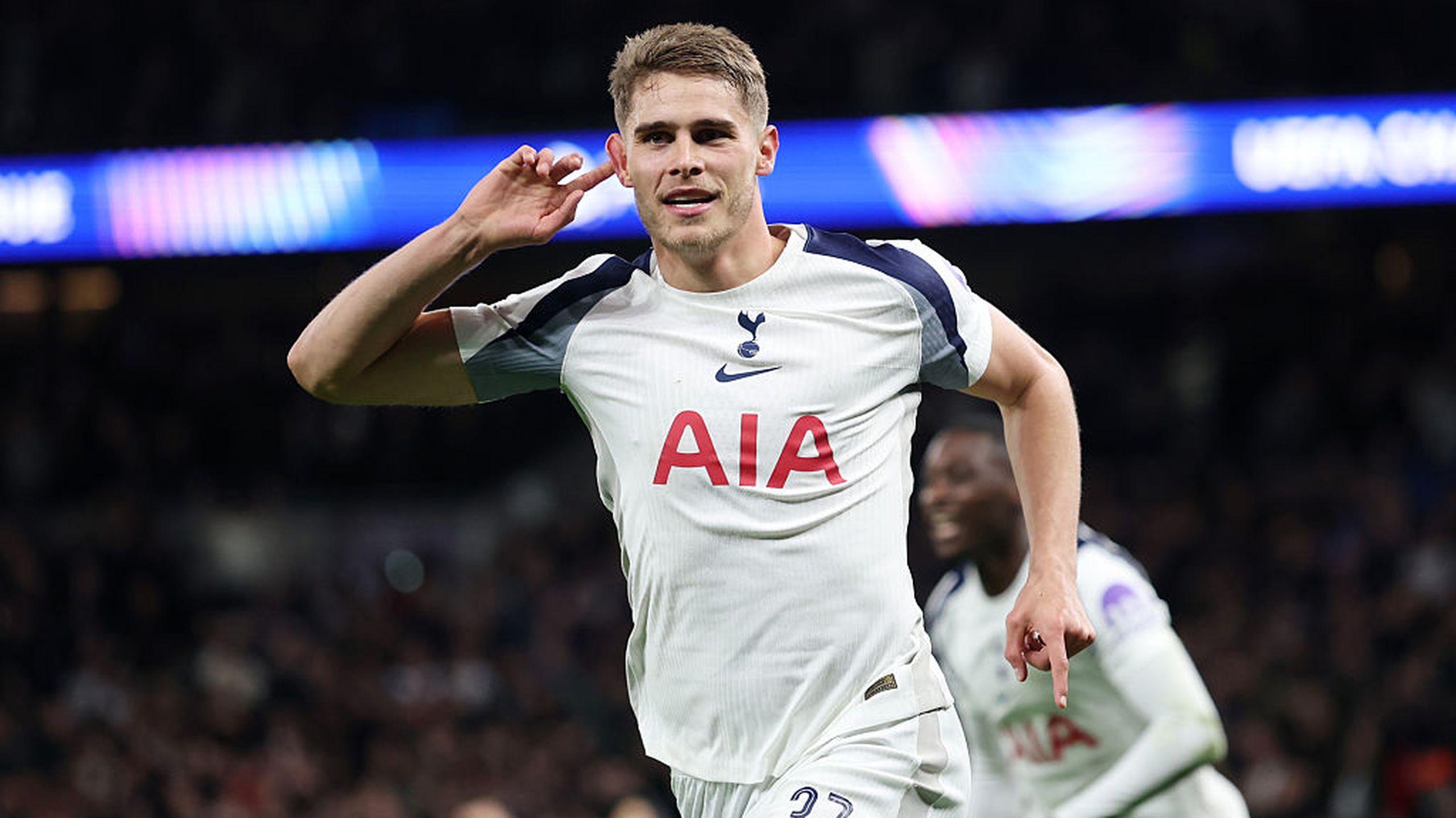 Micky van de Ven runs length of pitch to score 'sensational' goal for ...