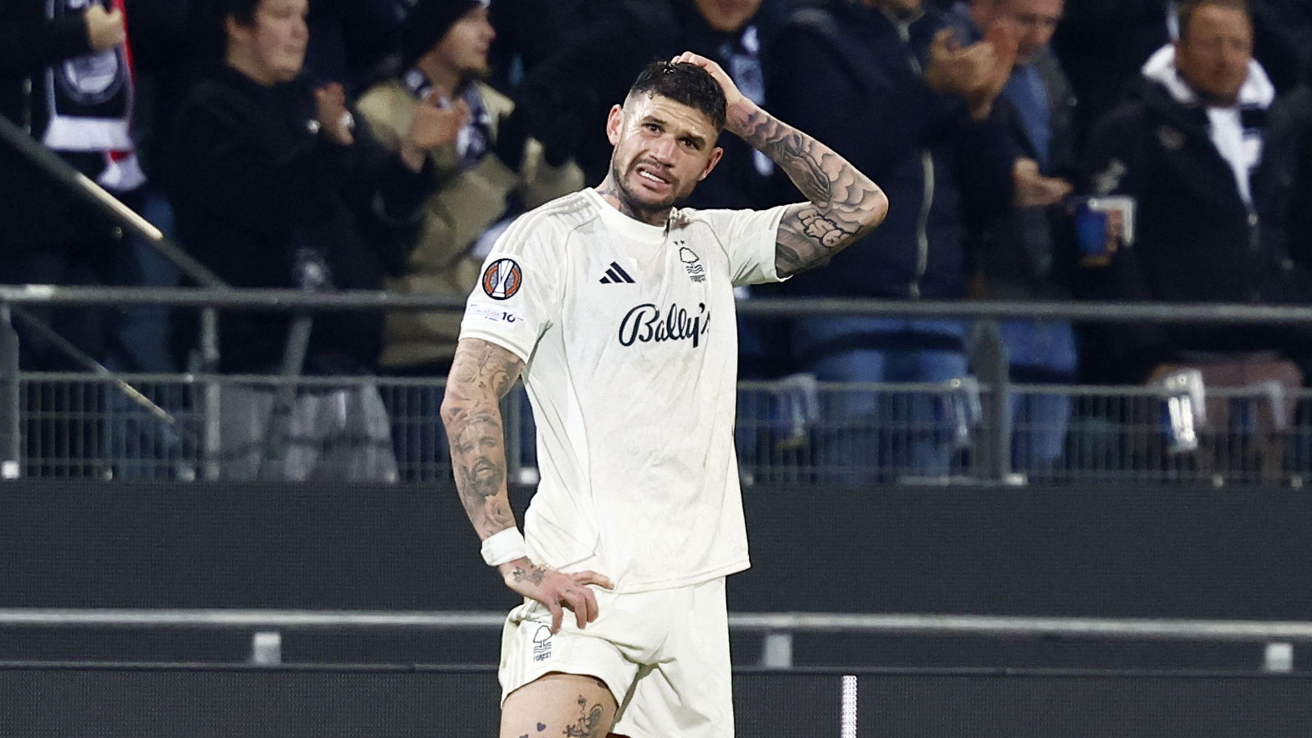 Martin Keown questions Ange Postecoglou training methods as Sean Dyche ...