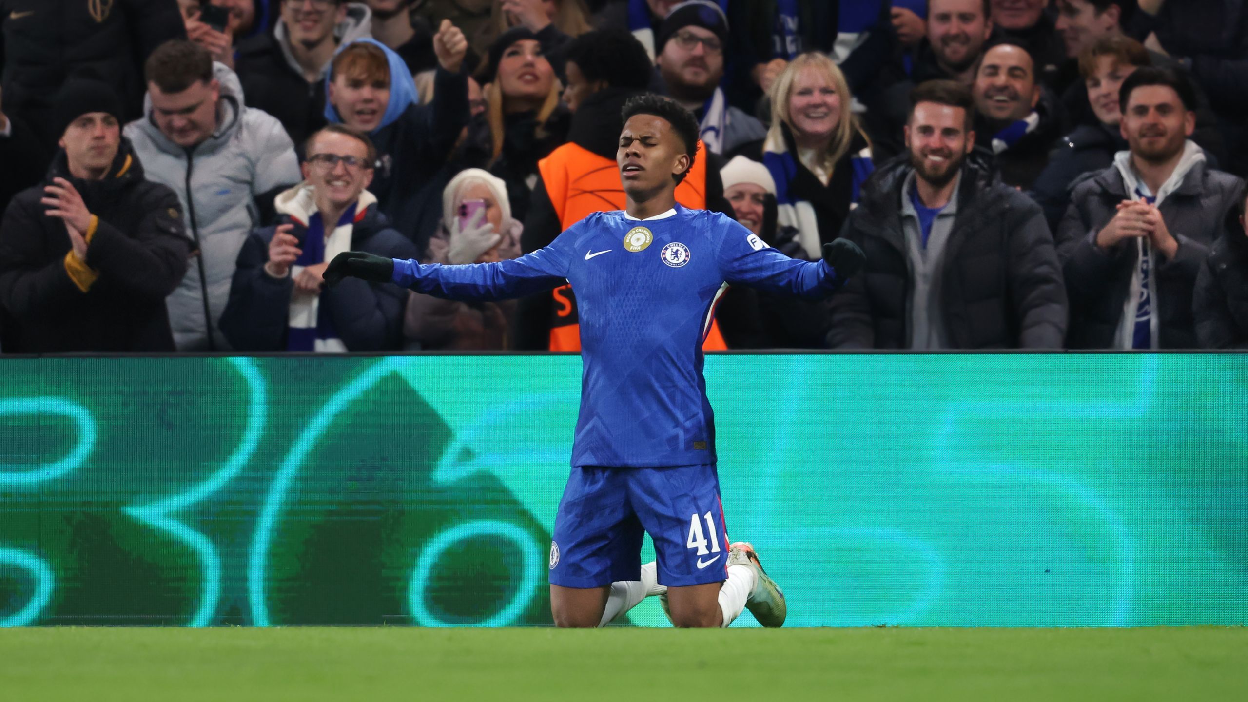 'A shining star'- Estevao grabs a 'magnificent' second for Chelsea ...