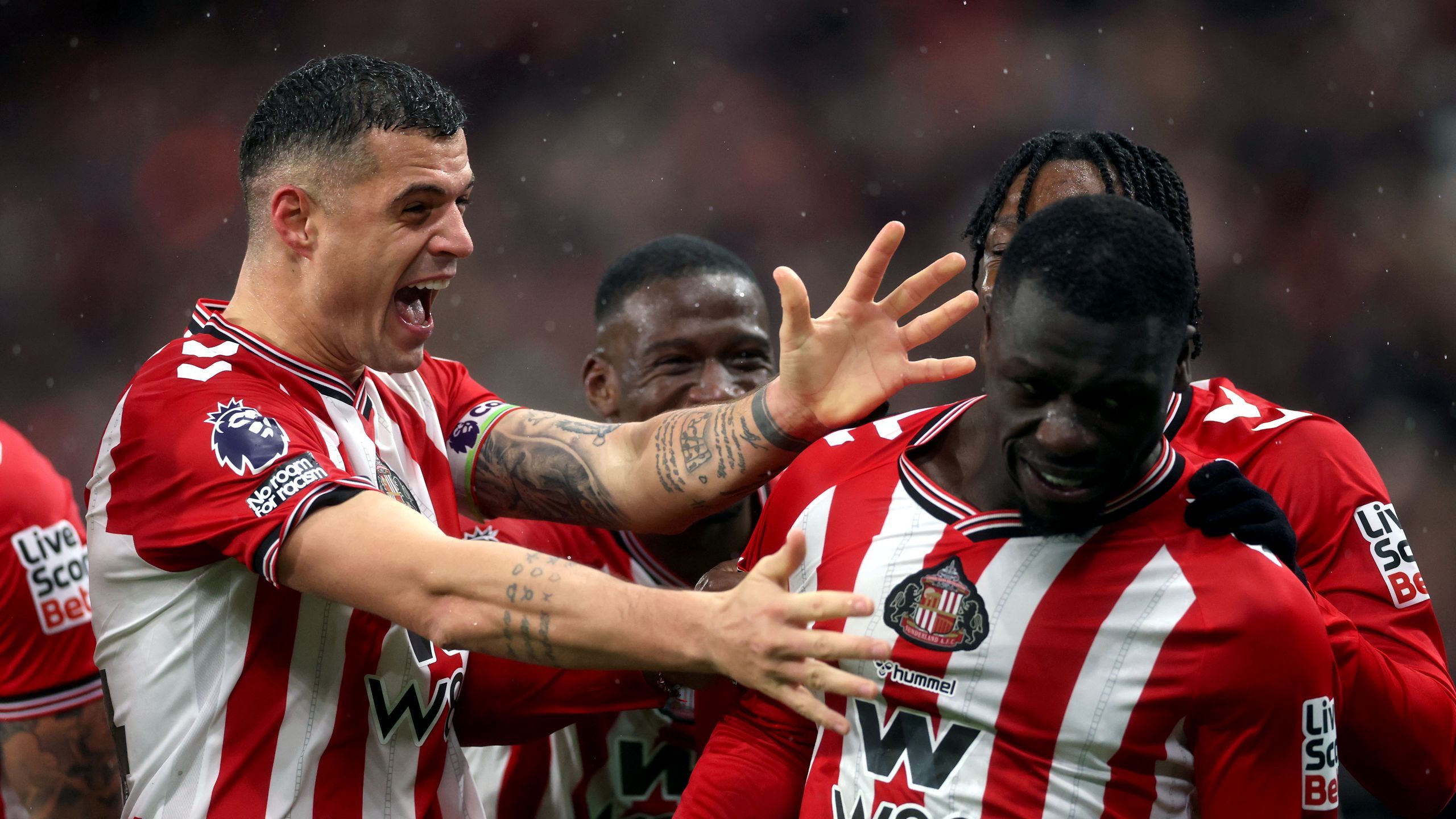Premier League round-up - Sunderland down Bournemouth with stunning ...