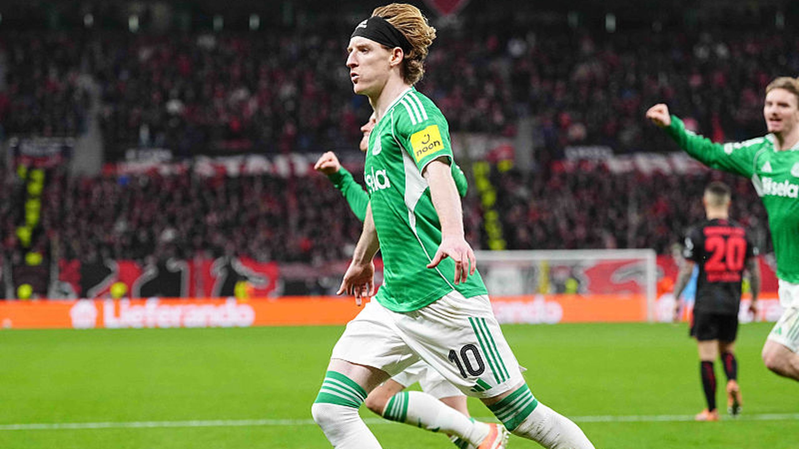 Anthony Gordon levels for Newcastle after Bayer Leverkusen goalkeeper ...