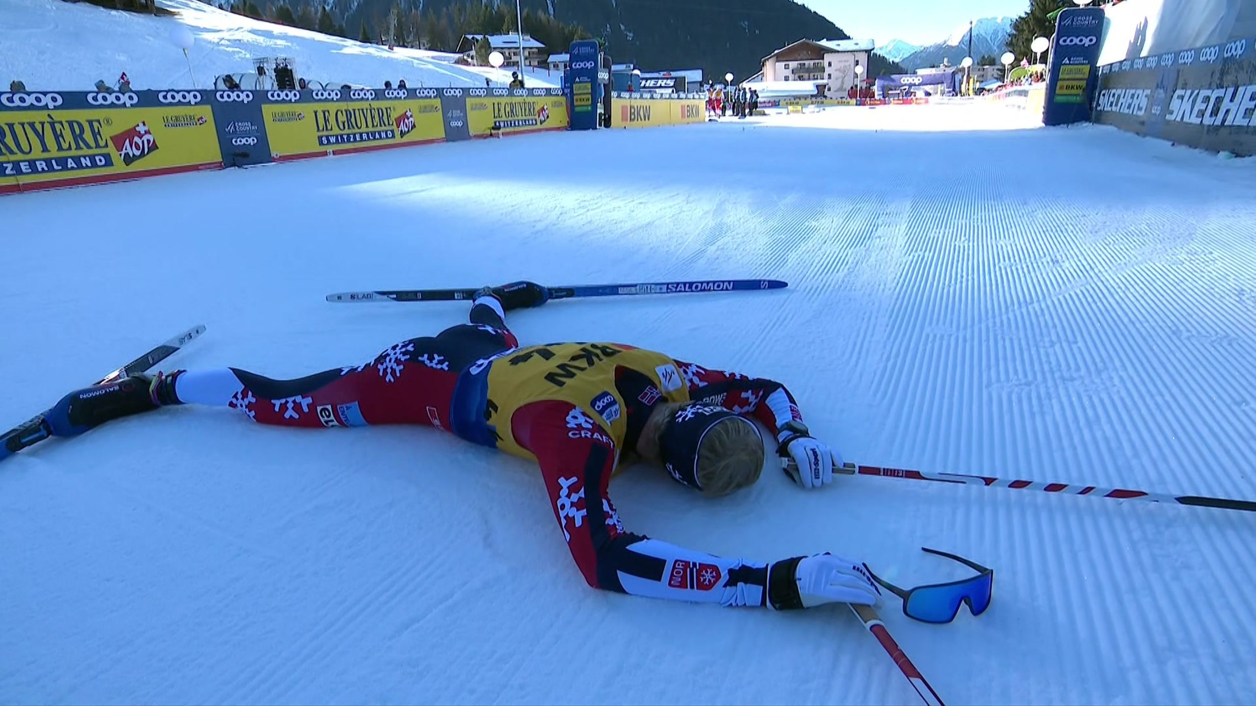 Norway's Einar Hedegart 'destroys the field' in freestyle 10km victory ...