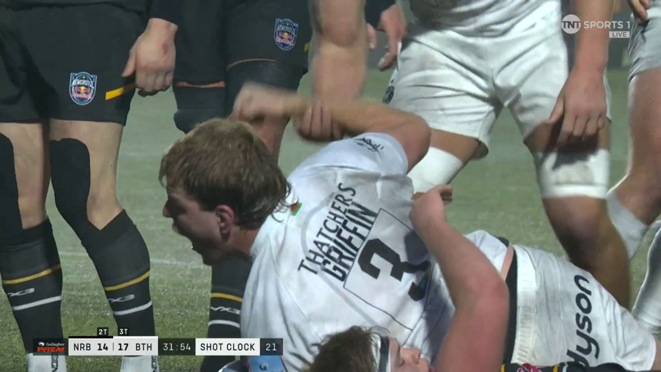 'A thunderous finish!' - Archie Griffin barrels over as Bath retake the ...