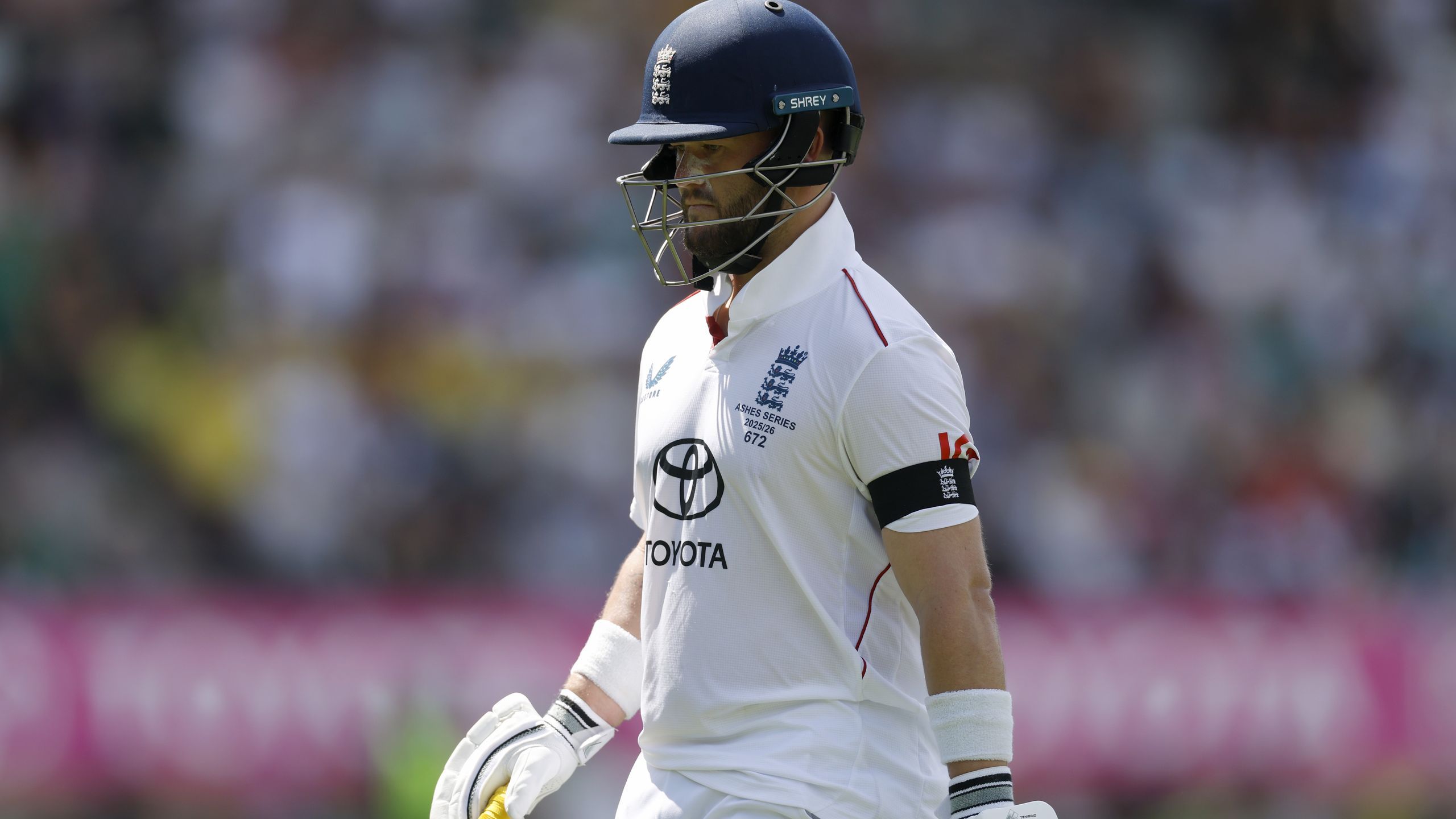 Watch: Ben Duckett edges behind after back-to-back boundaries as ...