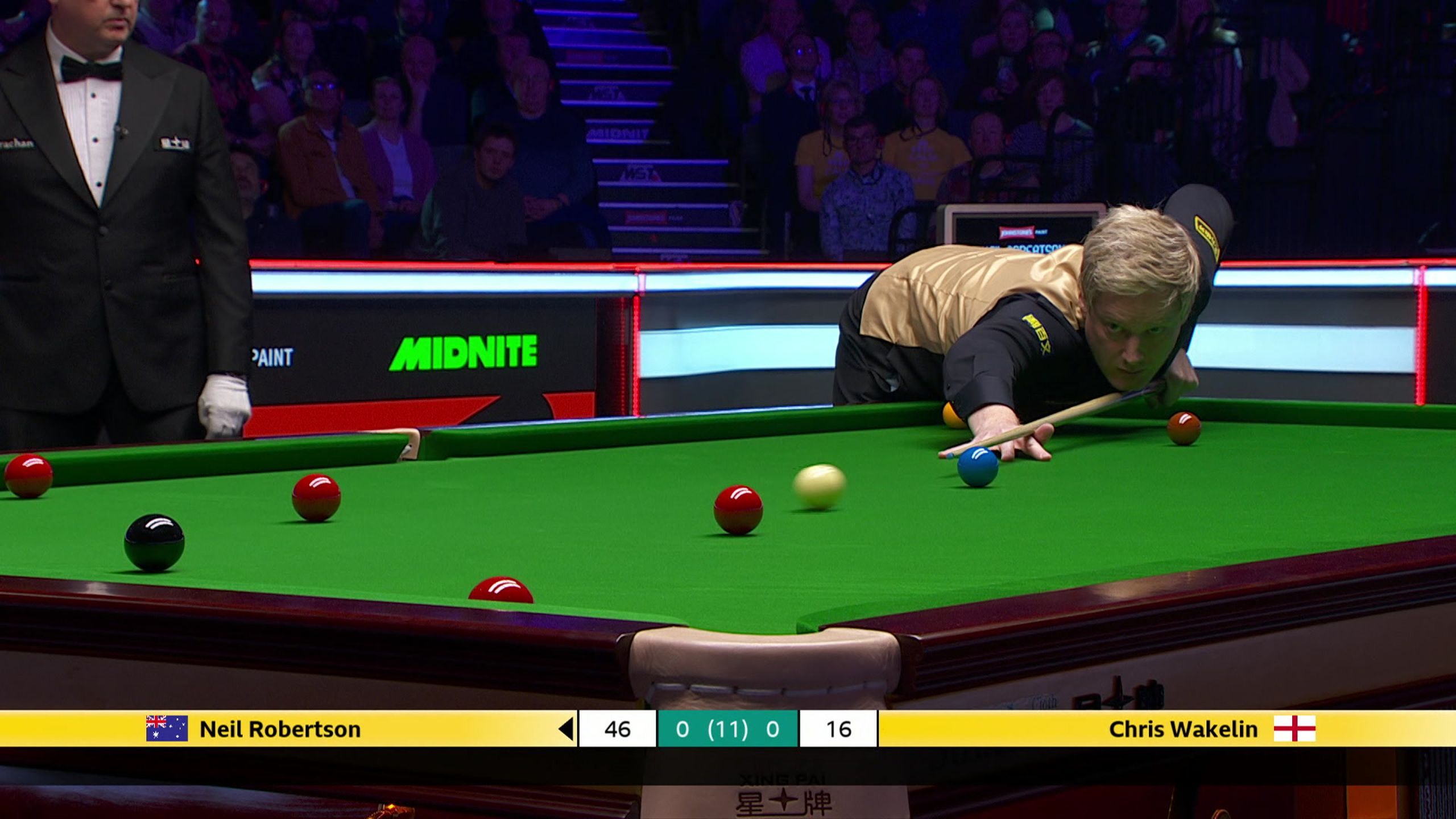 Neil Robertson pots red, avoids waistcoat foul against Chris Wakelin in ...