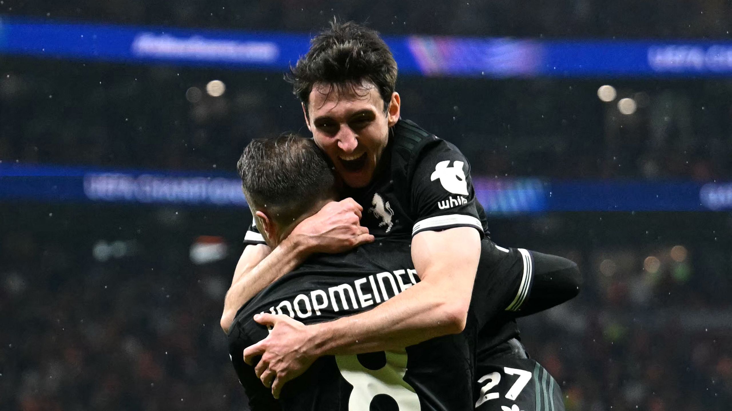 Watch: Teun Koopmeiners unleashes 'unstoppable' strike as Juventus turn ...