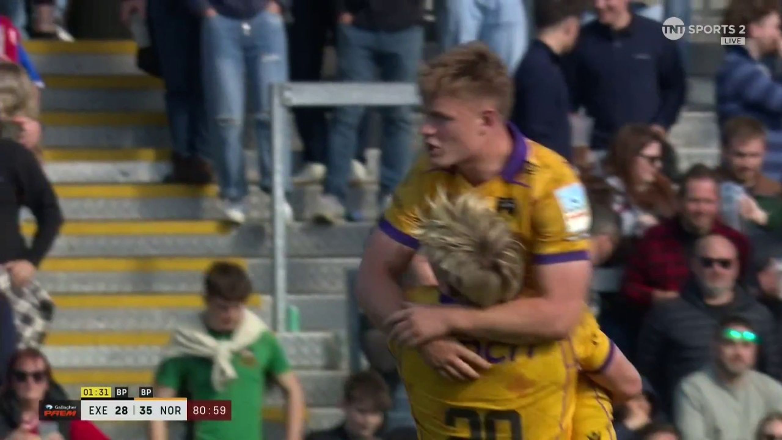 'The finish the match deserves!' - Fin Smith strikes late to seal ...