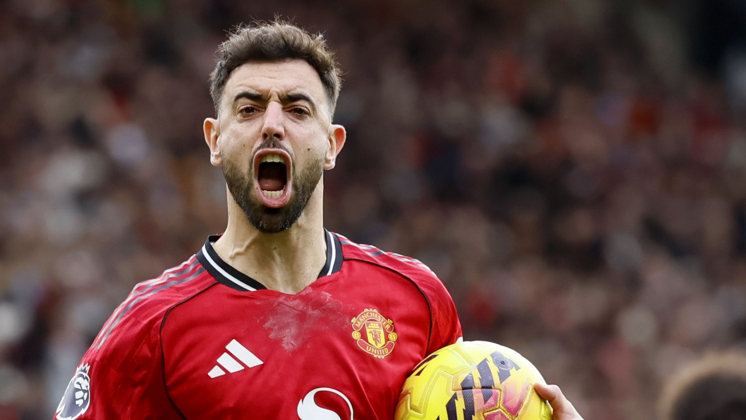 Bruno Fernandes selects his Manchester United role models: Roy Keane ...