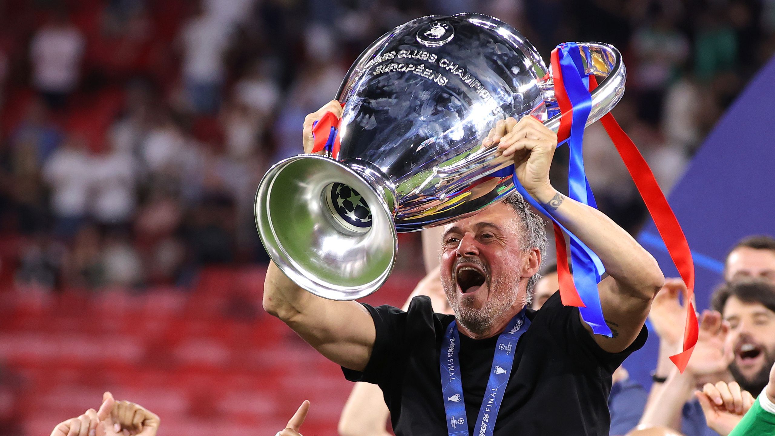 Luis Enrique urges Paris Saint-Germain to ‘renew the squad’ moments ...