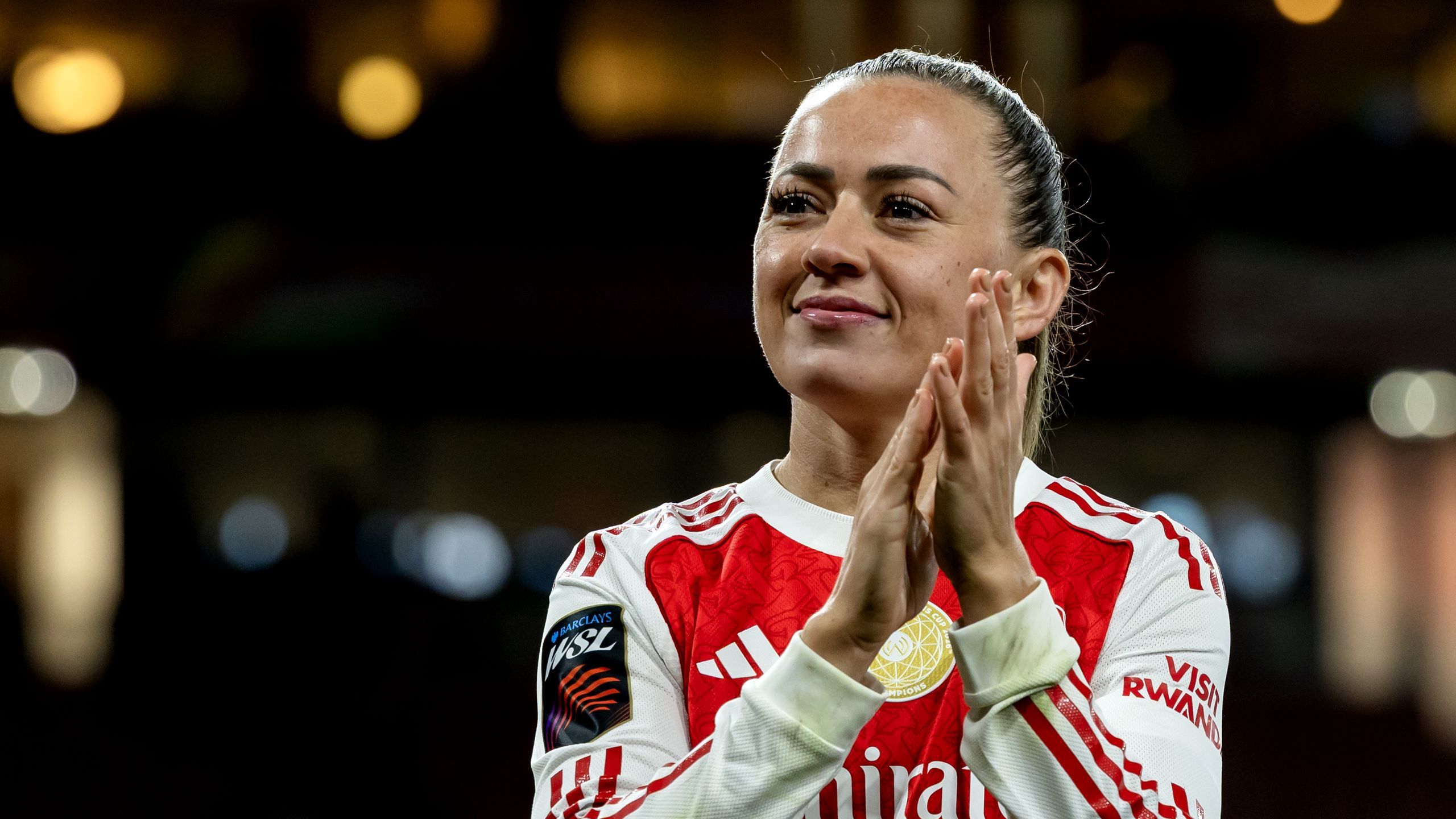 Chelsea sign Katie McCabe after Republic of Ireland international ...