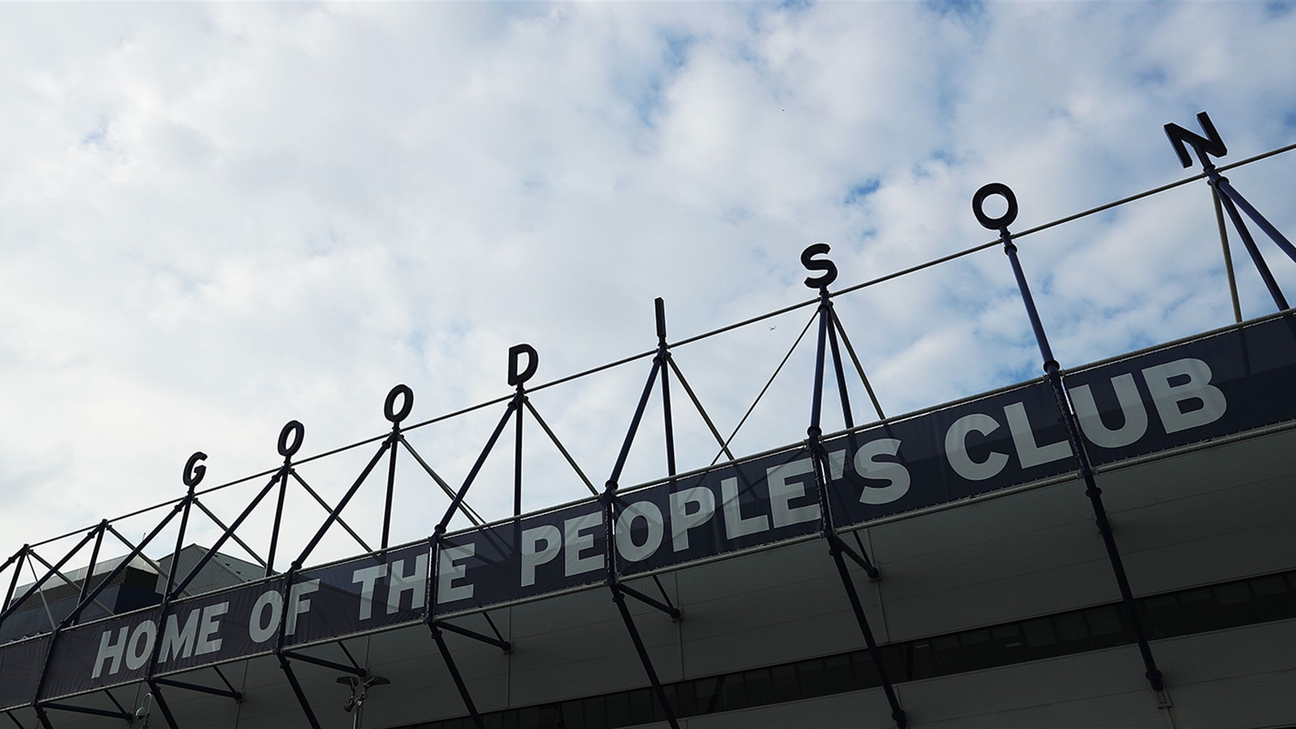 Home for the homeless: Everton’s brilliant campaign to help rough ...