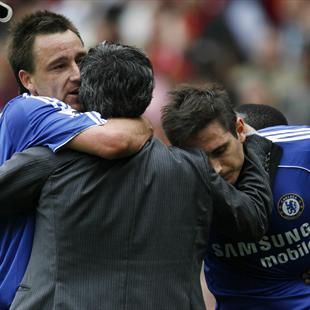 Arsenal hand United title - TNT Sports